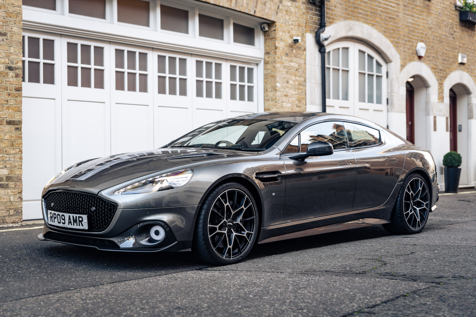 Aston Martin Rapide Body Kit