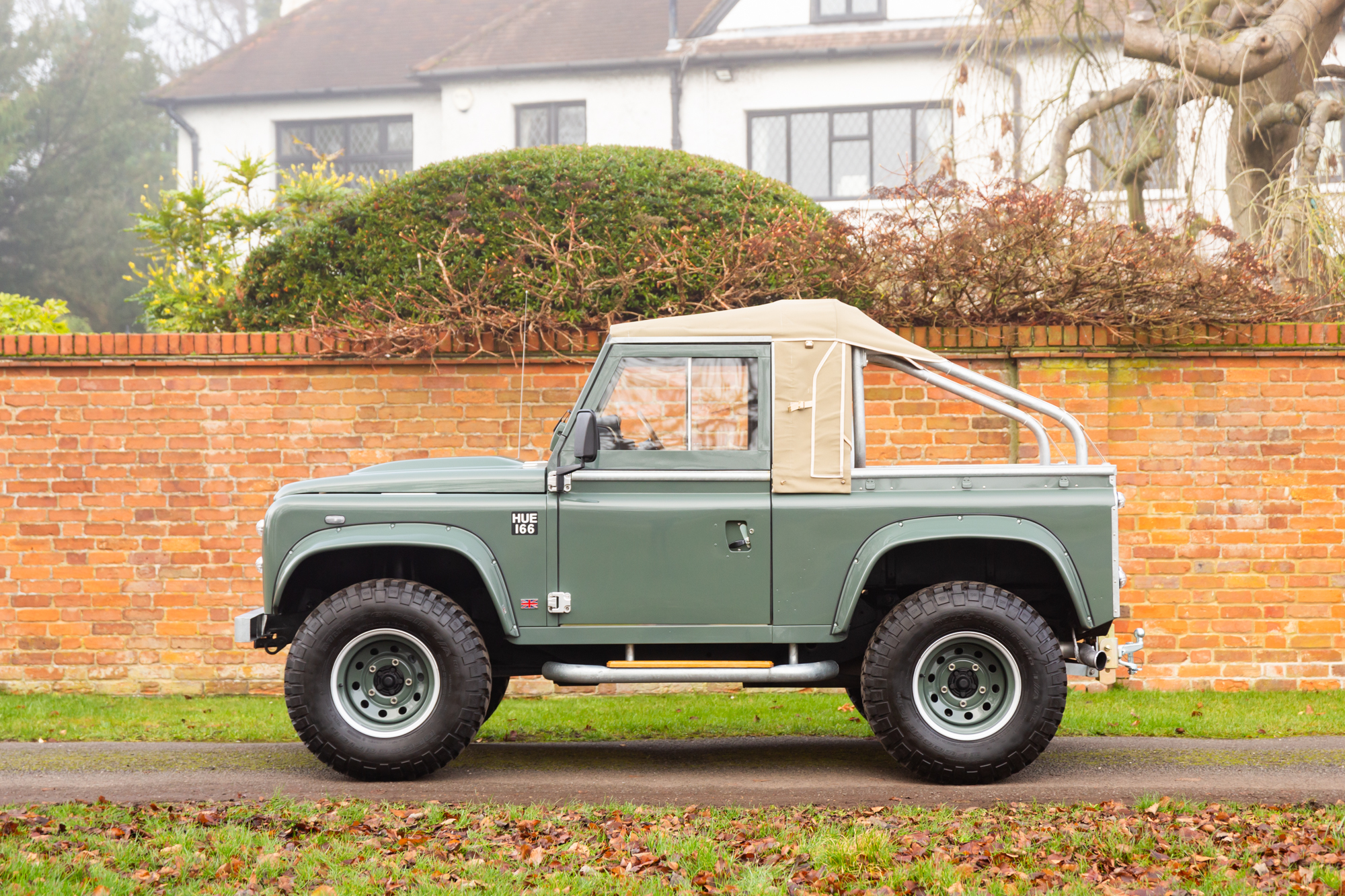 2010 LAND ROVER DEFENDER 90 'OUTLANDER' for sale by auction in Henley ...