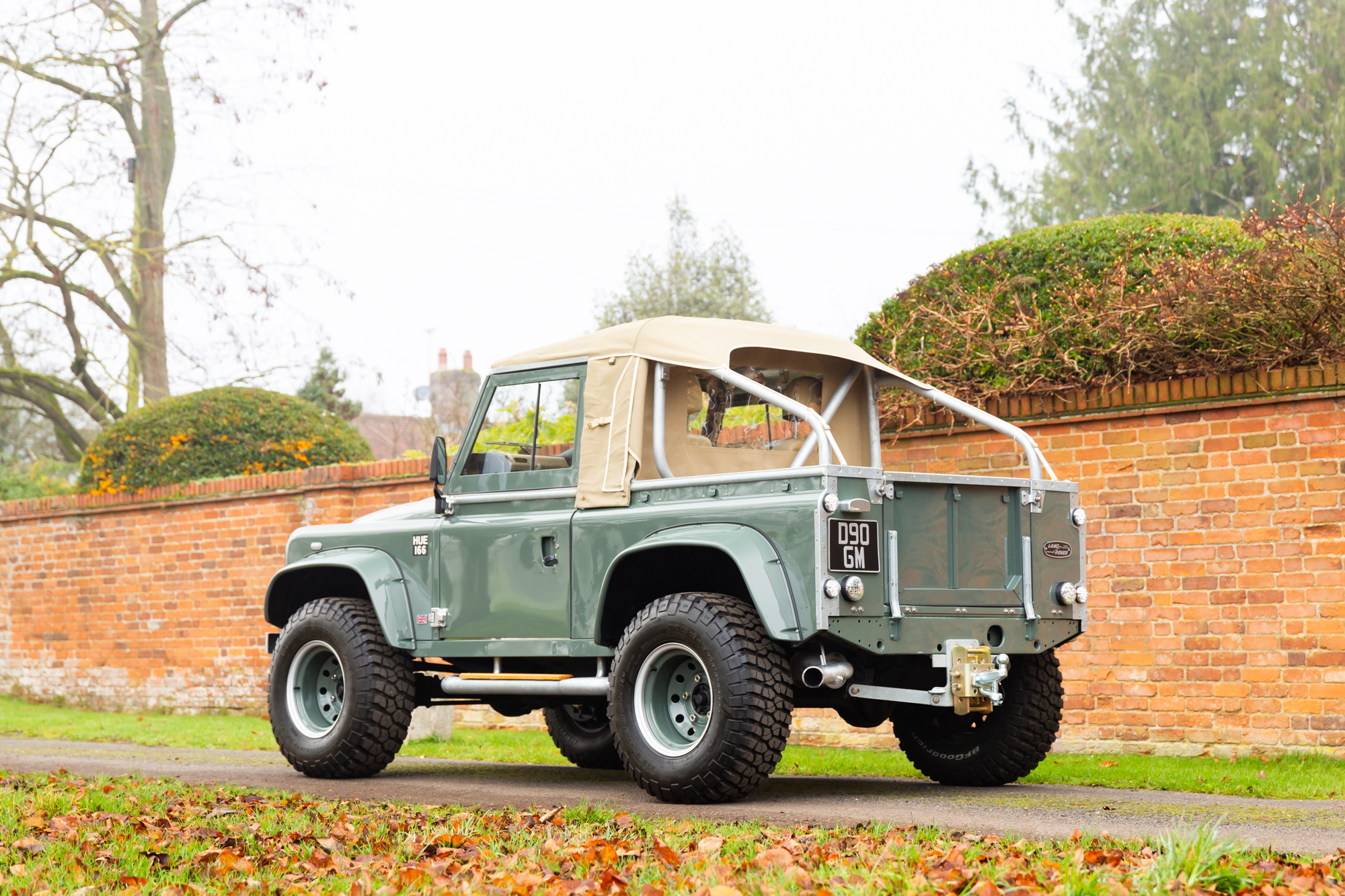 2010 LAND ROVER DEFENDER 90 'OUTLANDER' for sale by auction in Henley ...