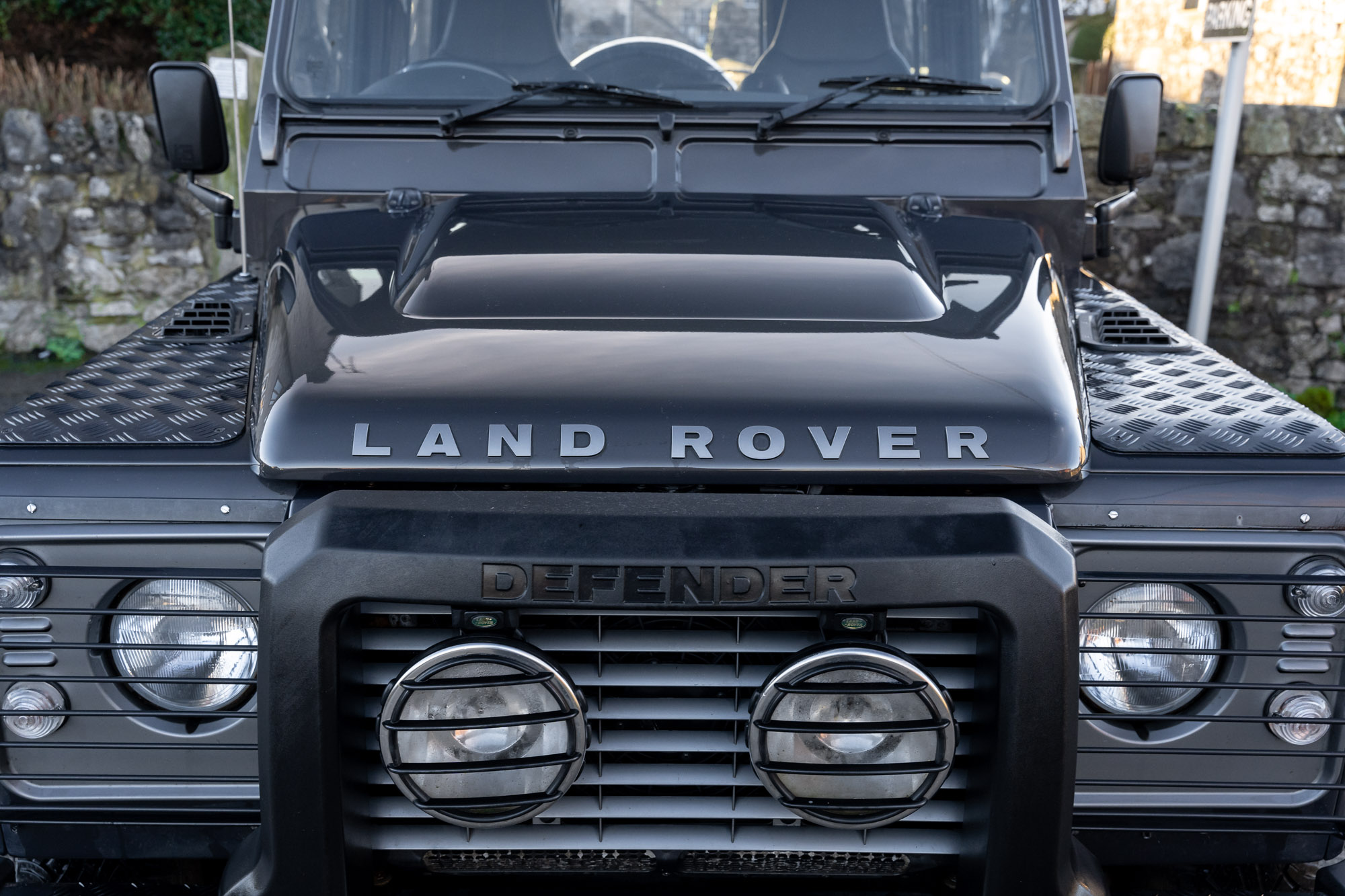 2013 LAND ROVER DEFENDER 90 XS for sale by auction in Bakewell ...