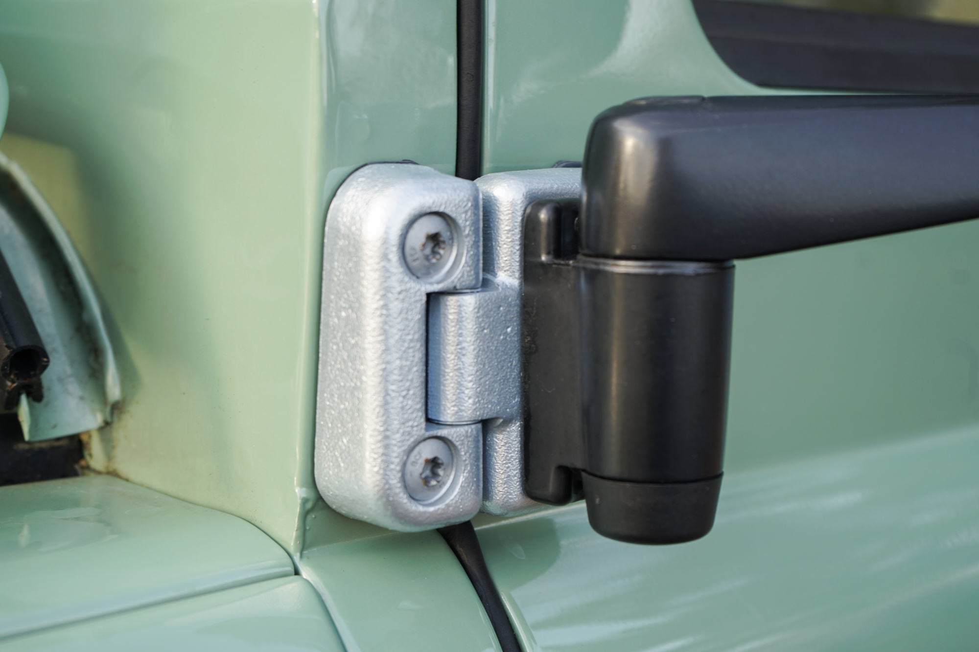 2015 LAND ROVER DEFENDER 90 HERITAGE for sale by auction in Poole ...