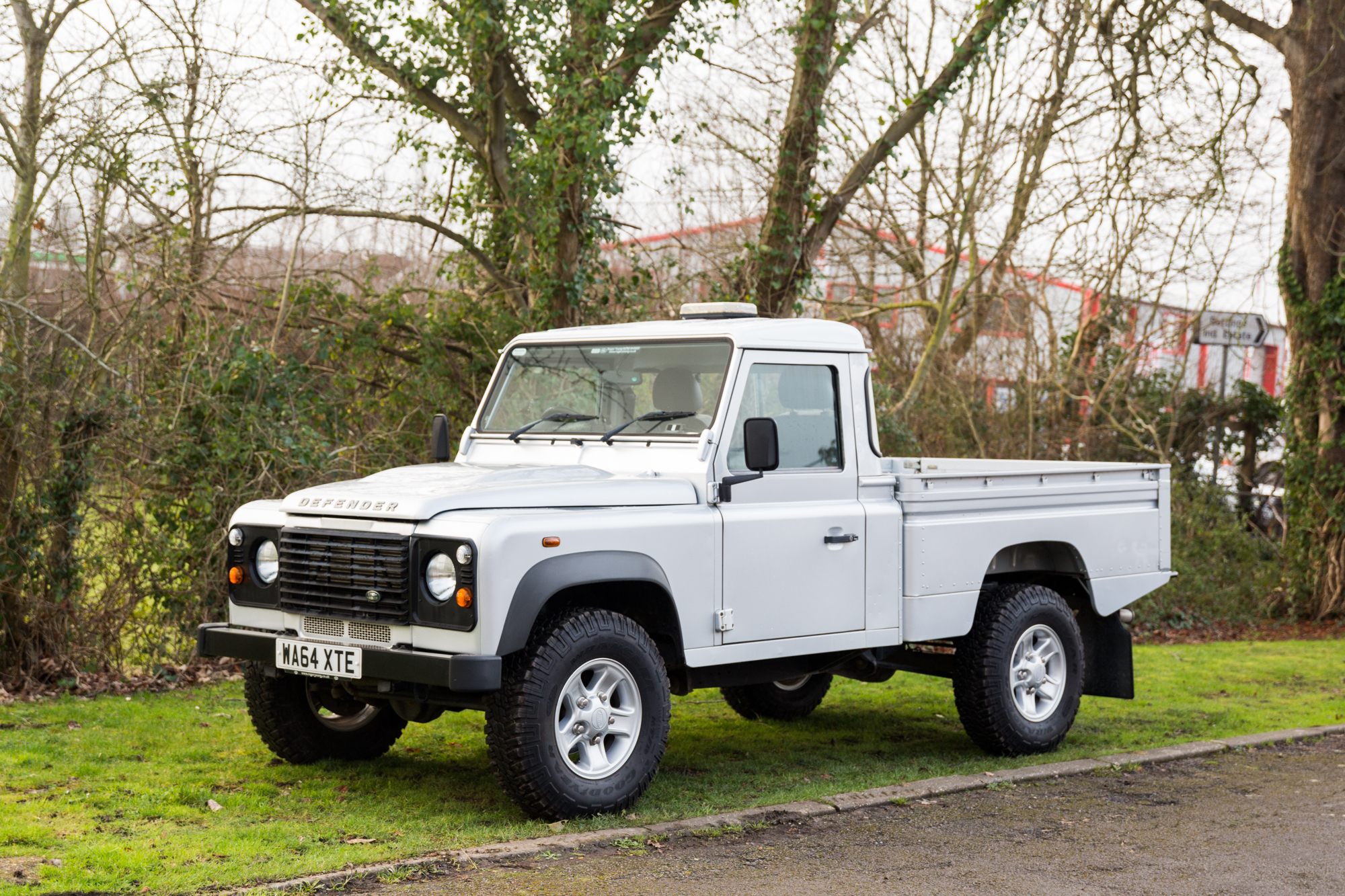2014 LAND ROVER DEFENDER 110 SINGLE CAB PICK UP for sale by auction in ...