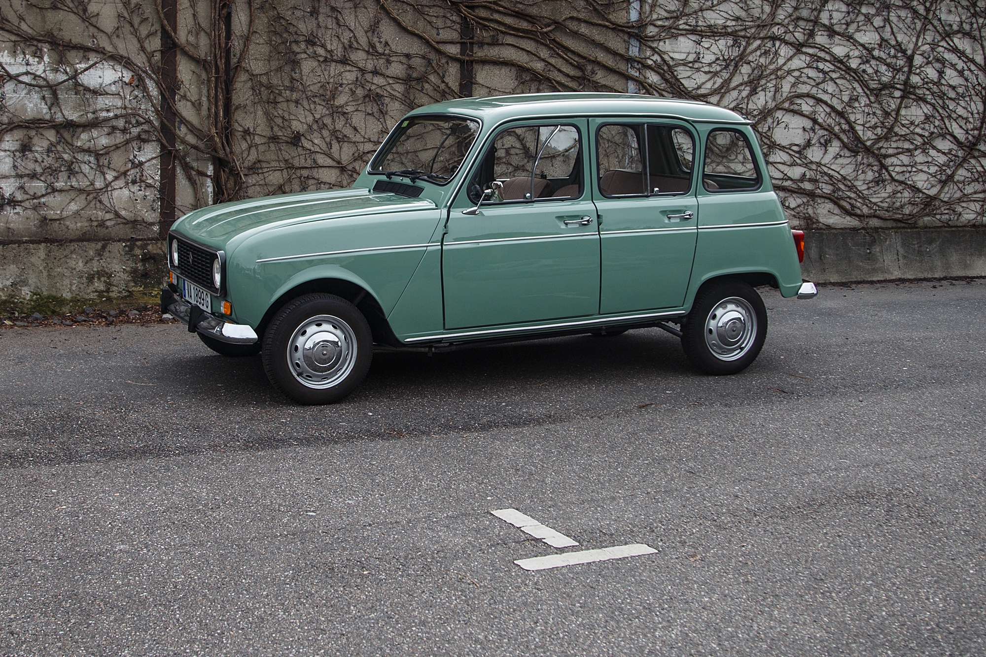1978 RENAULT 4 TL for sale in Düsseldorf, Germany