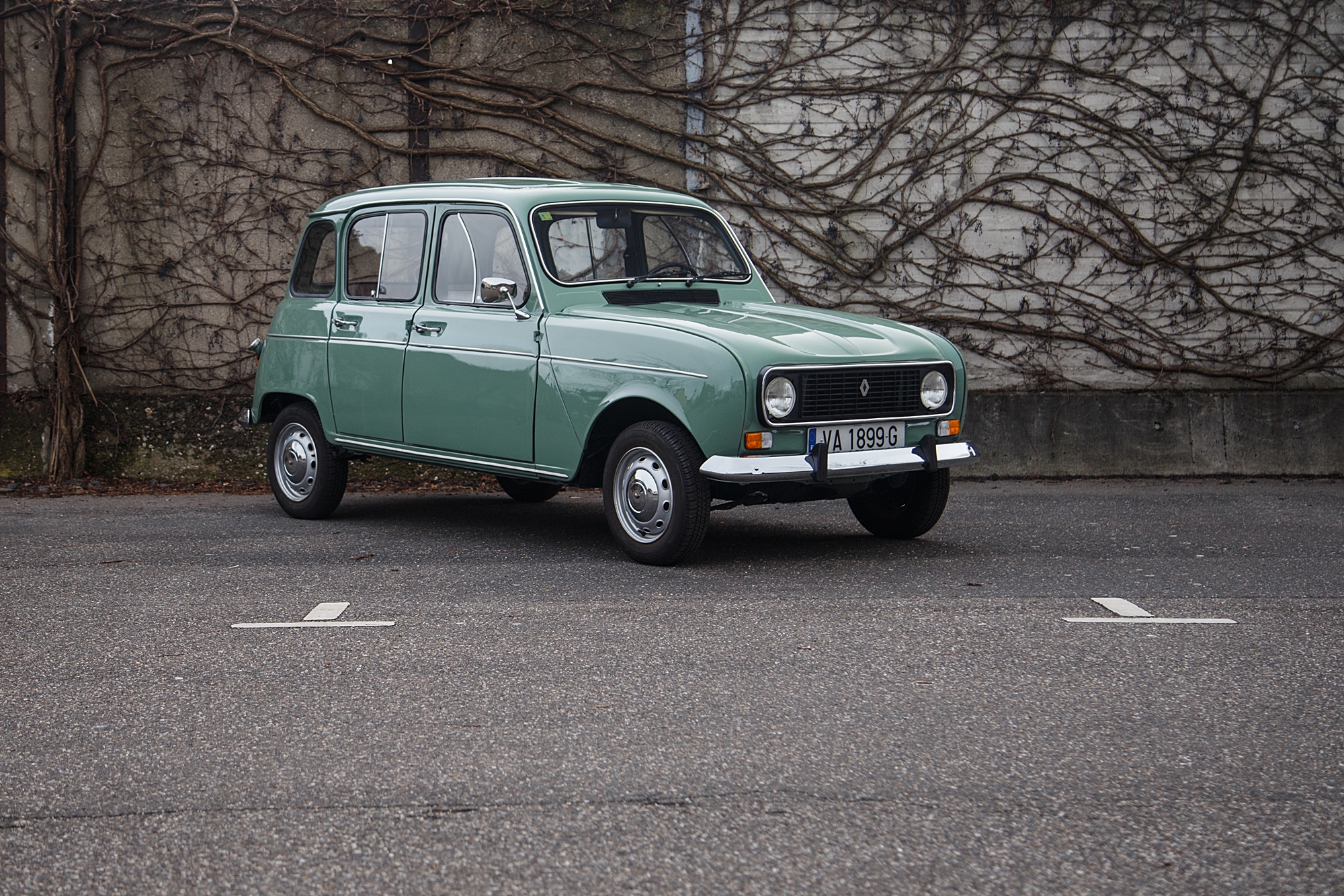 1978 RENAULT 4 TL for sale in Düsseldorf, Germany