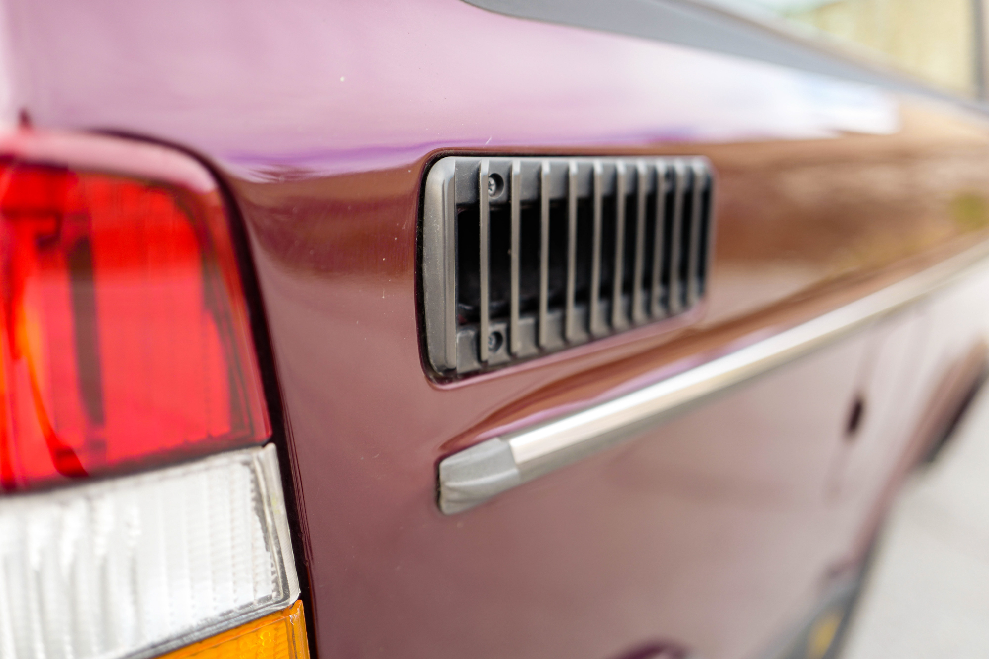 1995 VOLVO 245 for sale by auction in Munich, Germany