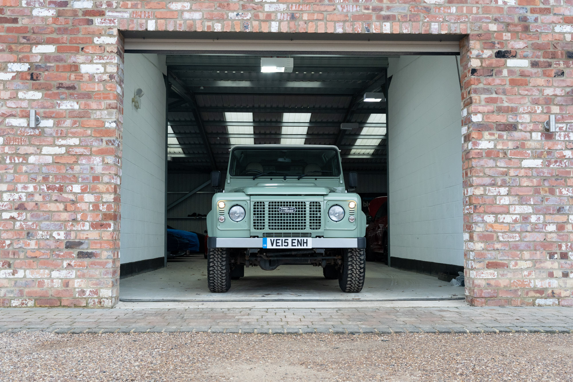 2015 LAND ROVER DEFENDER 90 HERITAGE - JLR PRESS CAR for sale by ...