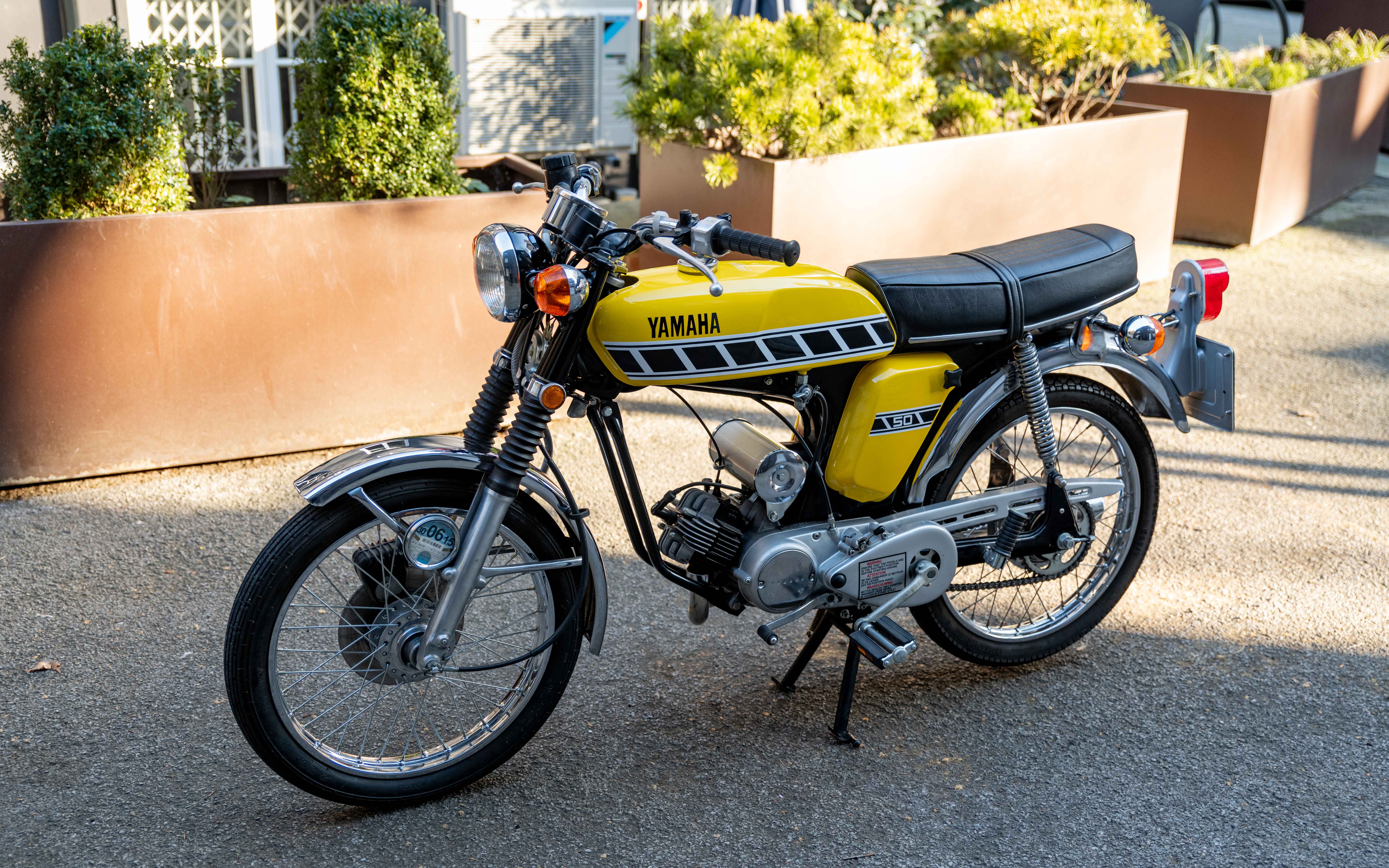 1976 YAMAHA FS1-E DX for sale by auction in London, United Kingdom