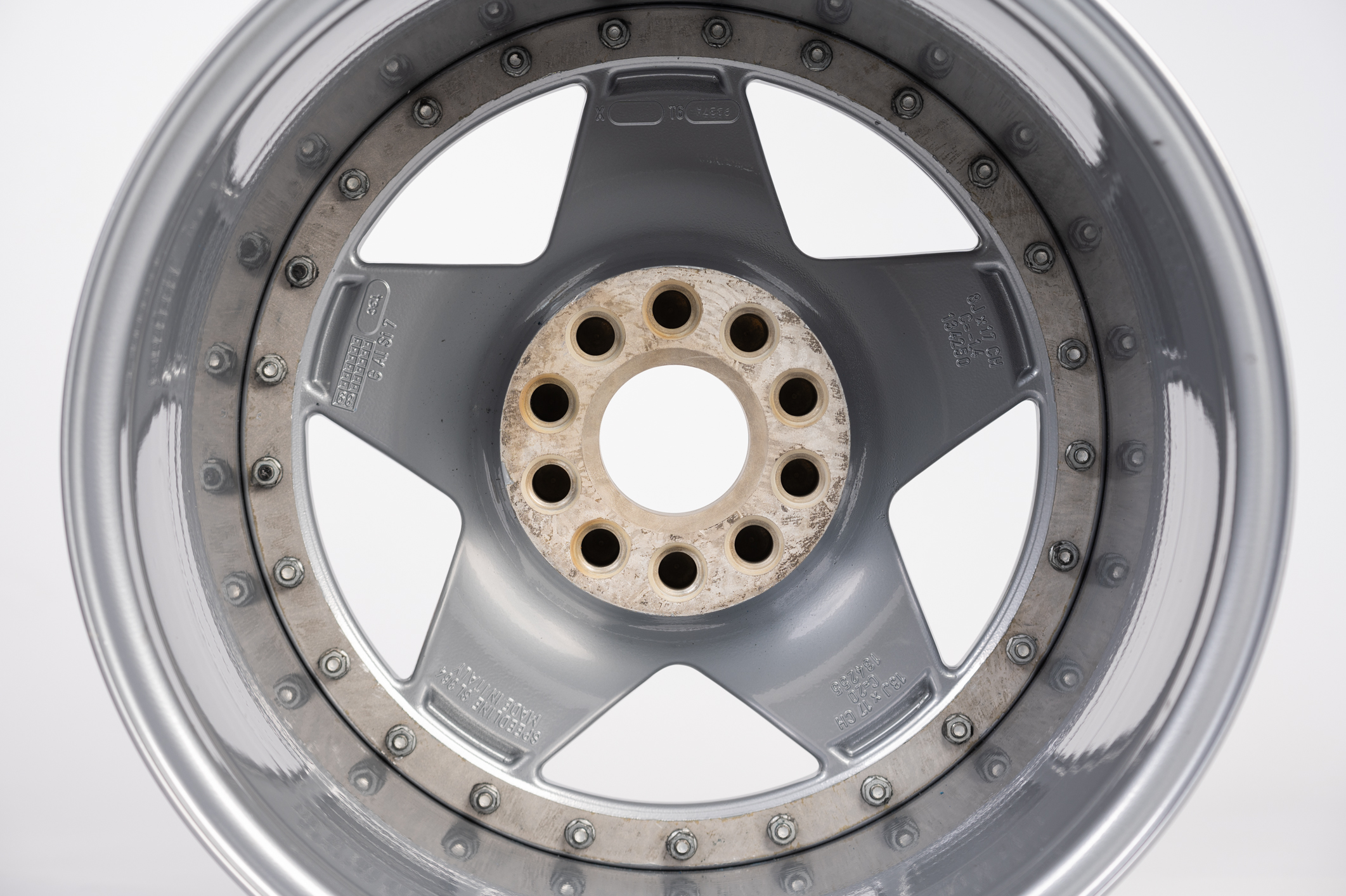 FERRARI F40 - SET OF RESTORED ALLOY WHEELS for sale by auction in Poole ...