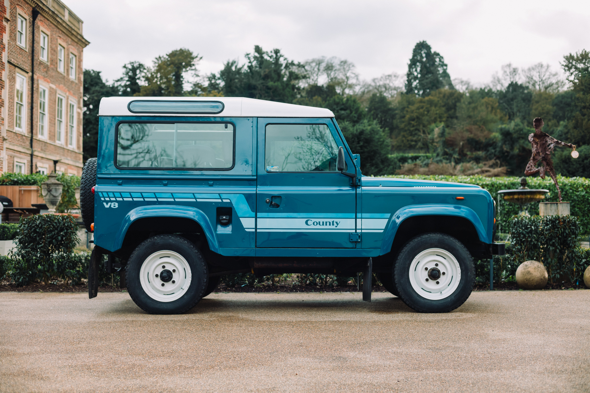 1986 LAND ROVER 90 COUNTY V8 - 46,180 MILES for sale by auction in ...