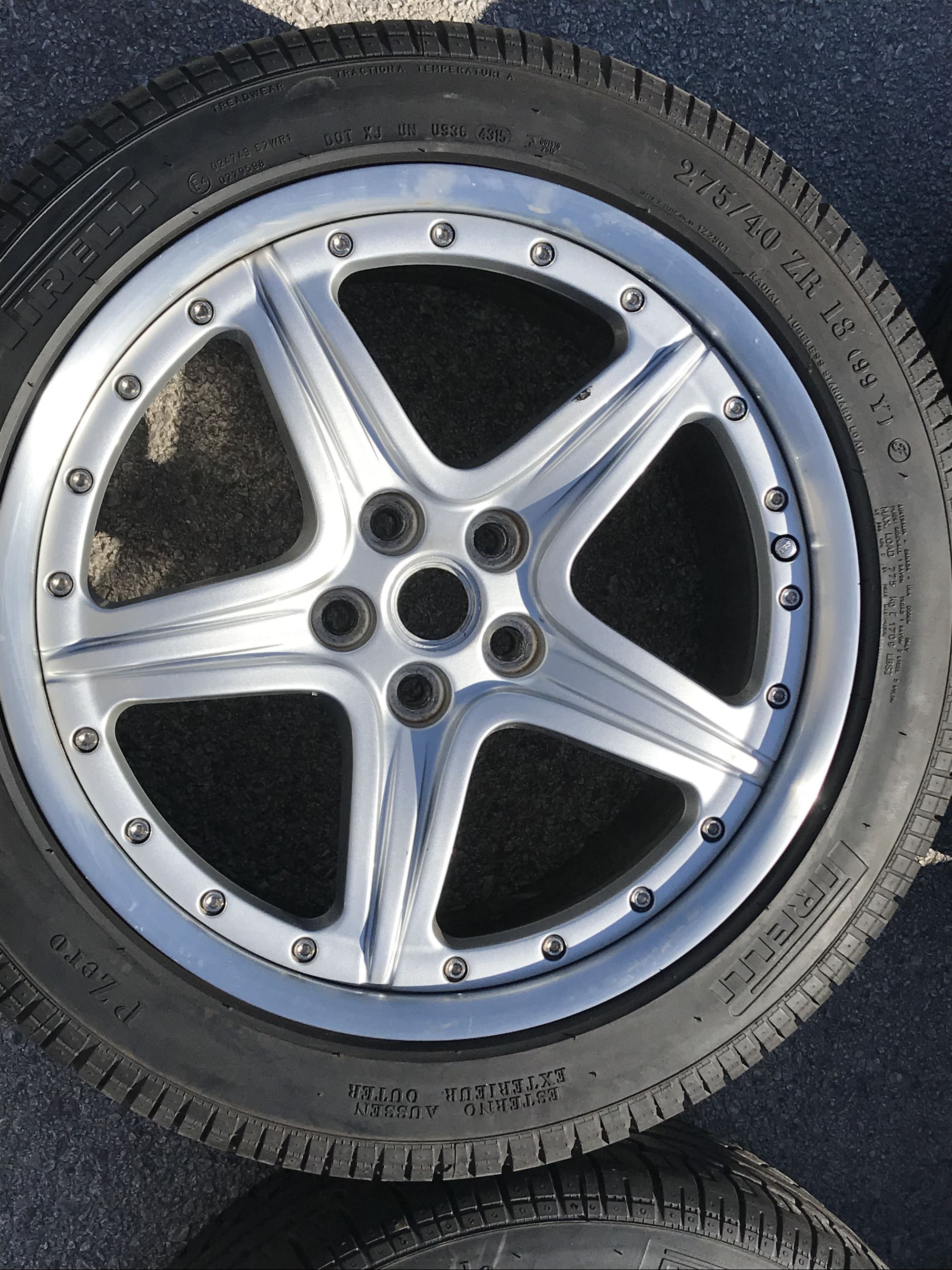 FERRARI 360 - ORIGINAL WHEELS AND TYRES for sale by auction in Athens ...