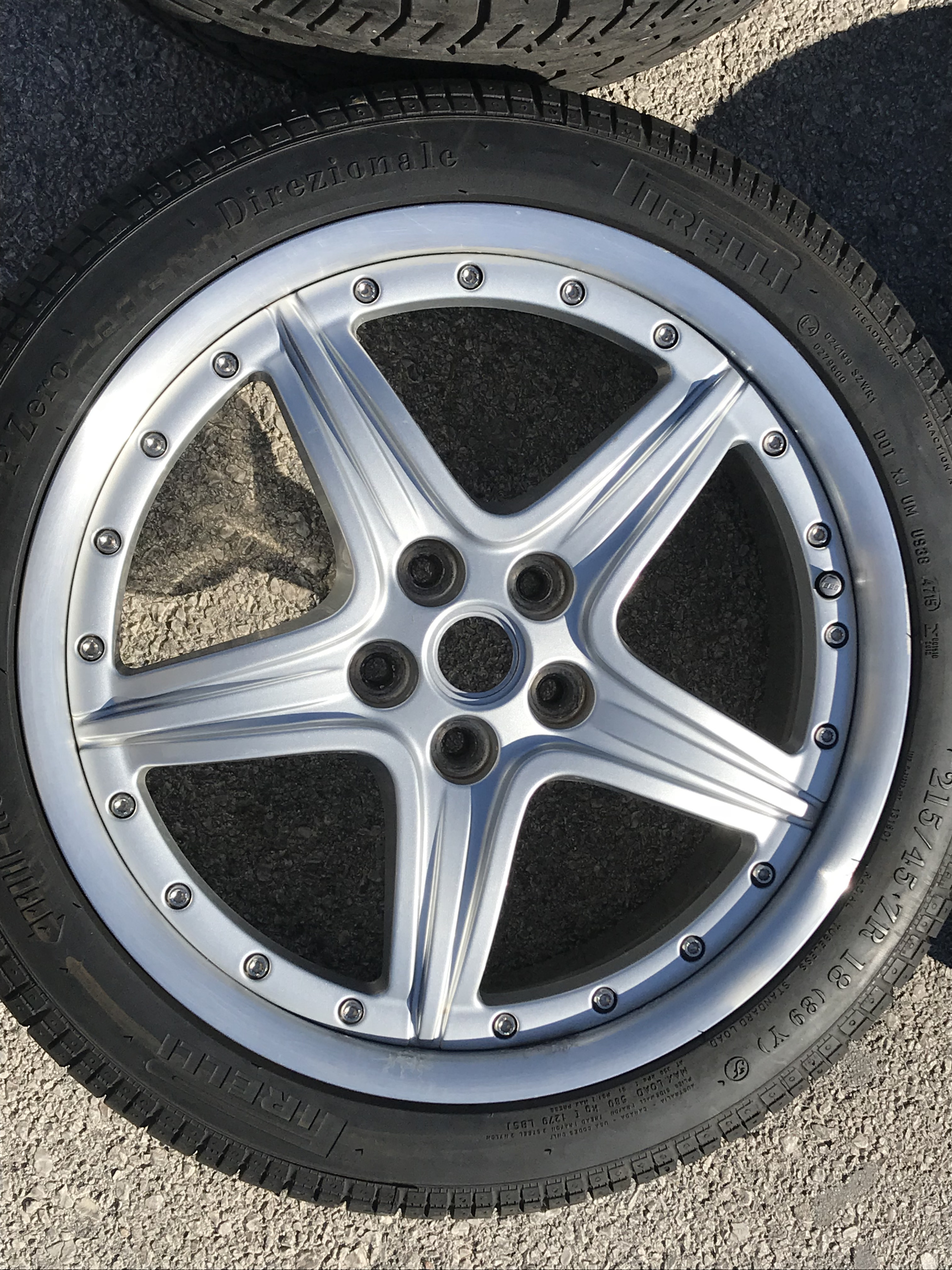 FERRARI 360 - ORIGINAL WHEELS AND TYRES for sale by auction in Athens ...