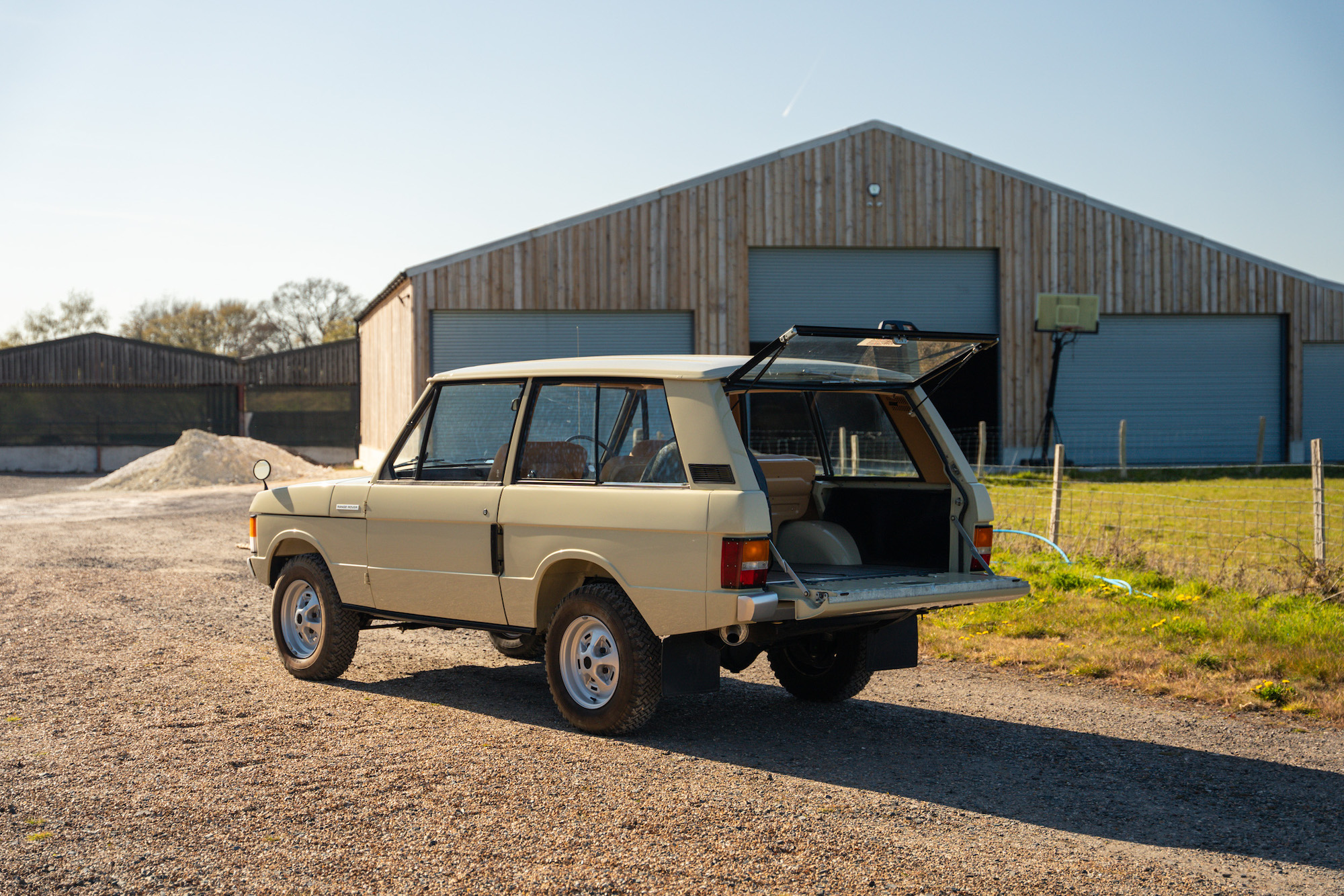 1973 RANGE ROVER CLASSIC 2 DOOR - SUFFIX B for sale by auction in ...