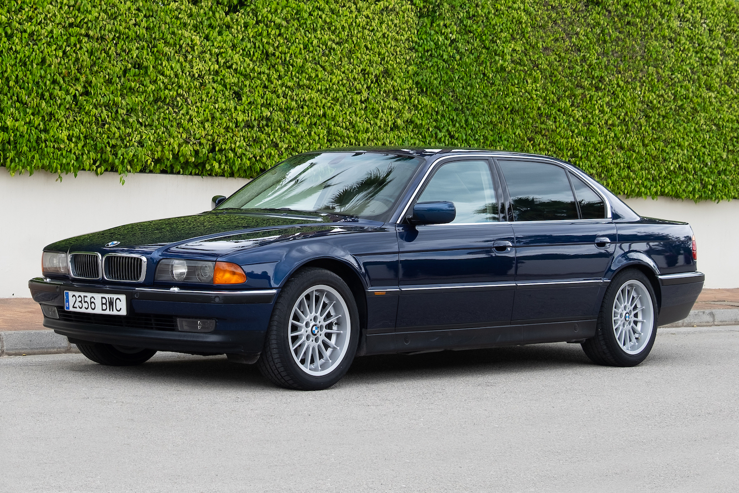 Bmw E38 750il Blue For Sale) – 750iL Individual – DH61229 – The