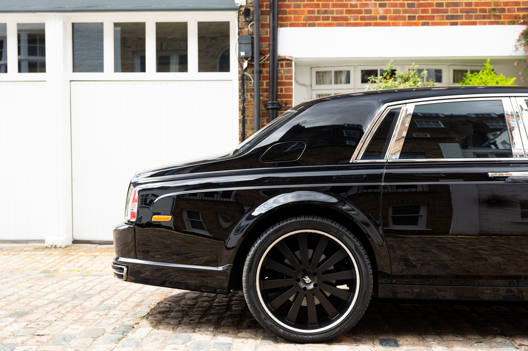 2005 ROLLS-ROYCE PHANTOM 'MANSORY' for sale by auction in London ...