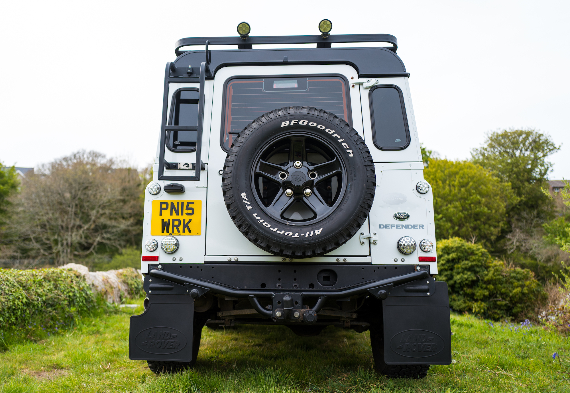 2015 LAND ROVER DEFENDER 90 XS -OVERLAND ARCTIC for sale by auction in ...