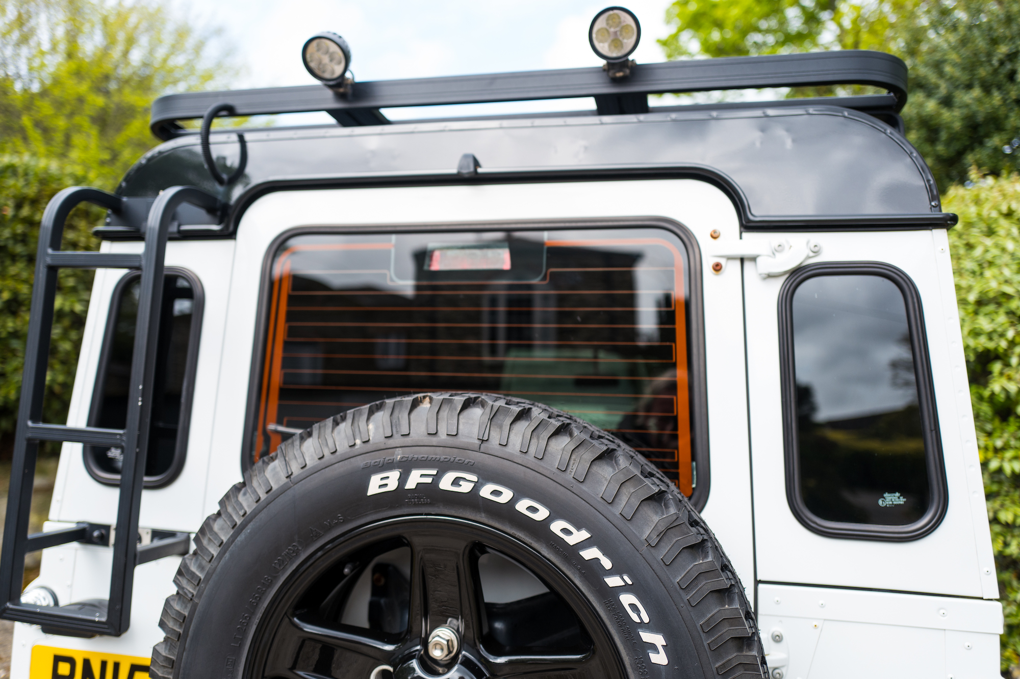 2015 LAND ROVER DEFENDER 90 XS -OVERLAND ARCTIC for sale by auction in ...