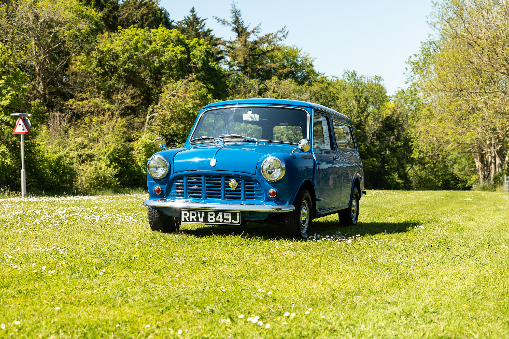 1971 MORRIS MINI VAN for sale by auction in Arundel, West Sussex ...