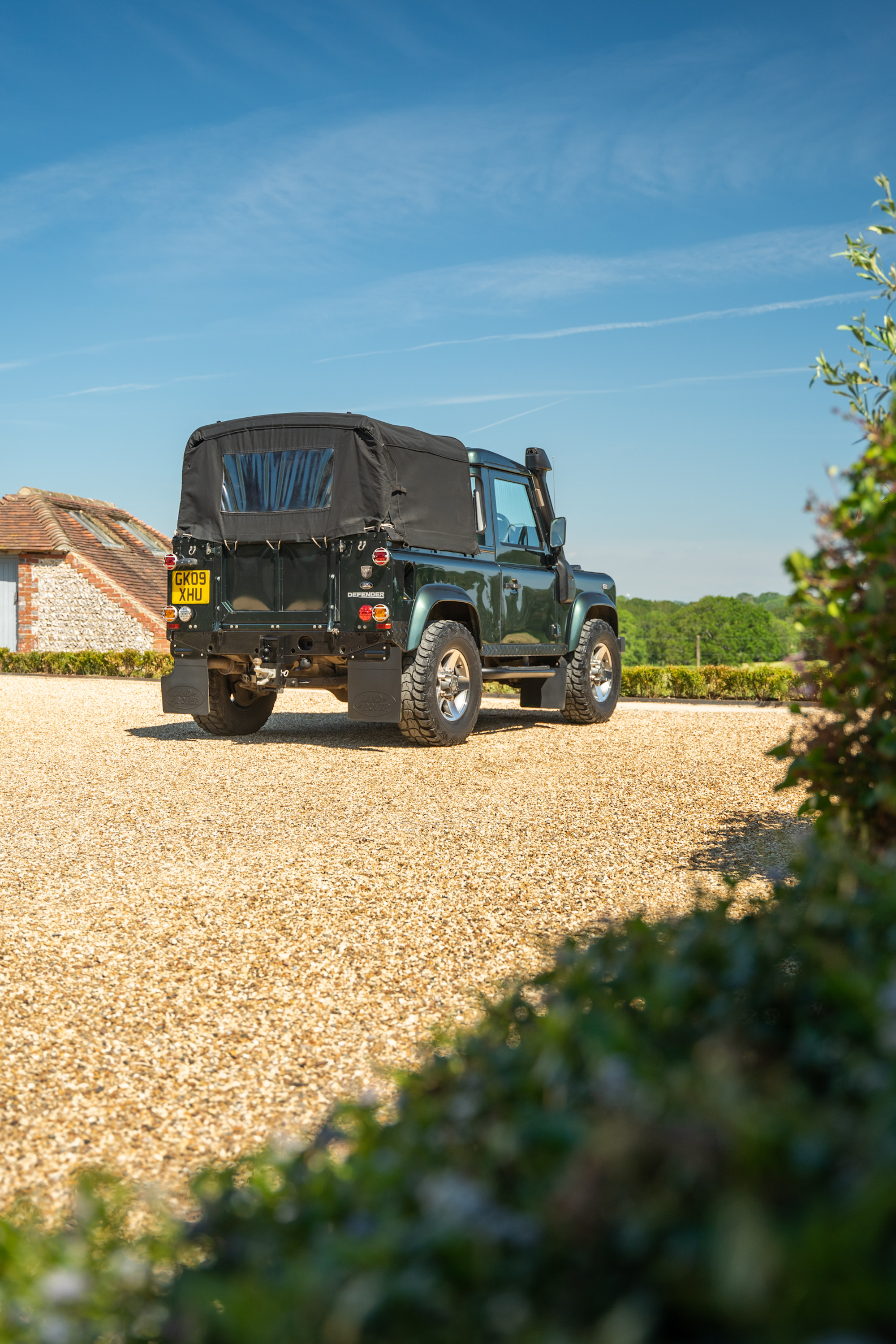 2009 LAND ROVER DEFENDER 90 PICK UP for sale by auction in Lewes, West ...