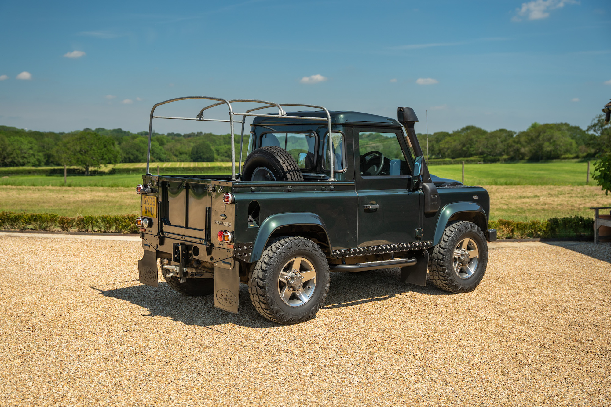 2009 LAND ROVER DEFENDER 90 PICK UP for sale by auction in Lewes, West ...