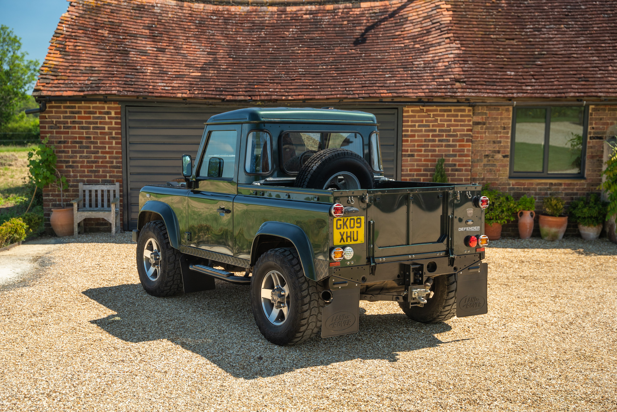 2009 LAND ROVER DEFENDER 90 PICK UP for sale by auction in Lewes, West ...
