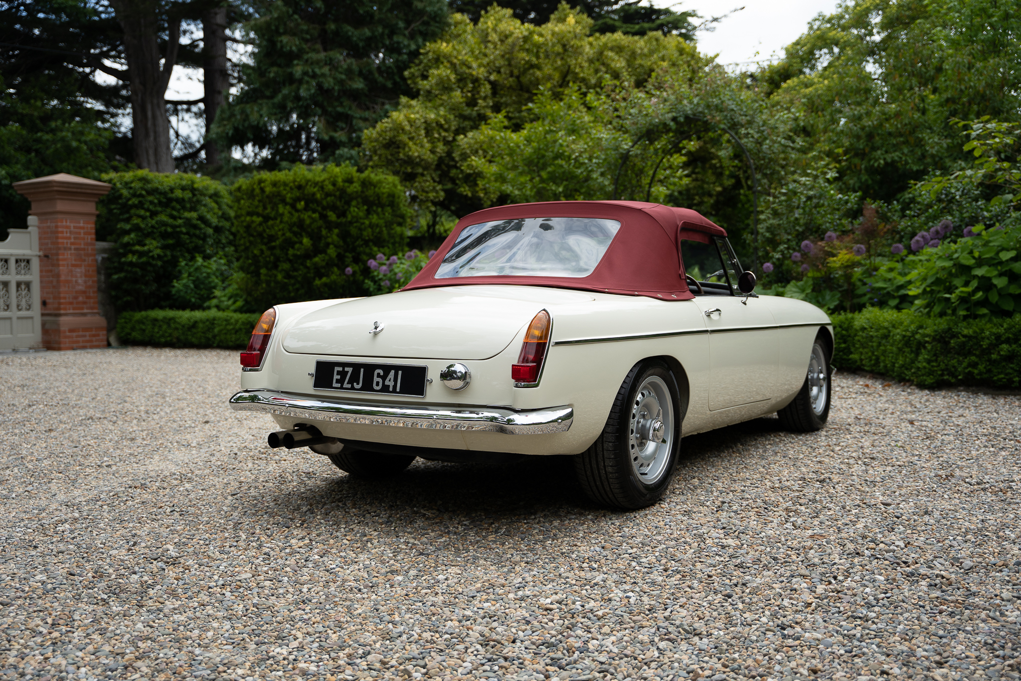 1966 MGB ROADSTER ABINGDON EDITION BY FRONTLINE DEVELOPMENTS for sale ...