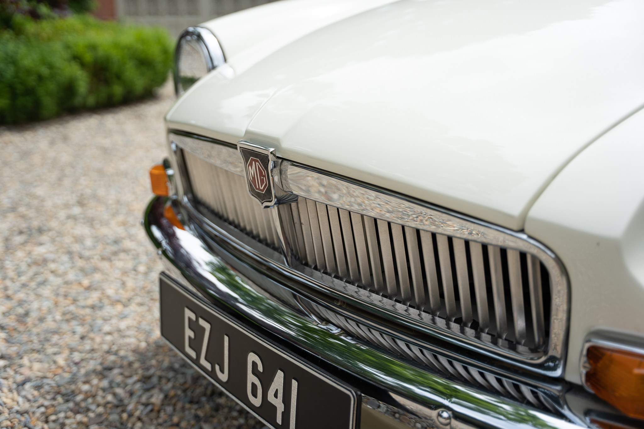 1966 MGB ROADSTER ABINGDON EDITION BY FRONTLINE DEVELOPMENTS for sale by auction in Dublin, Ireland