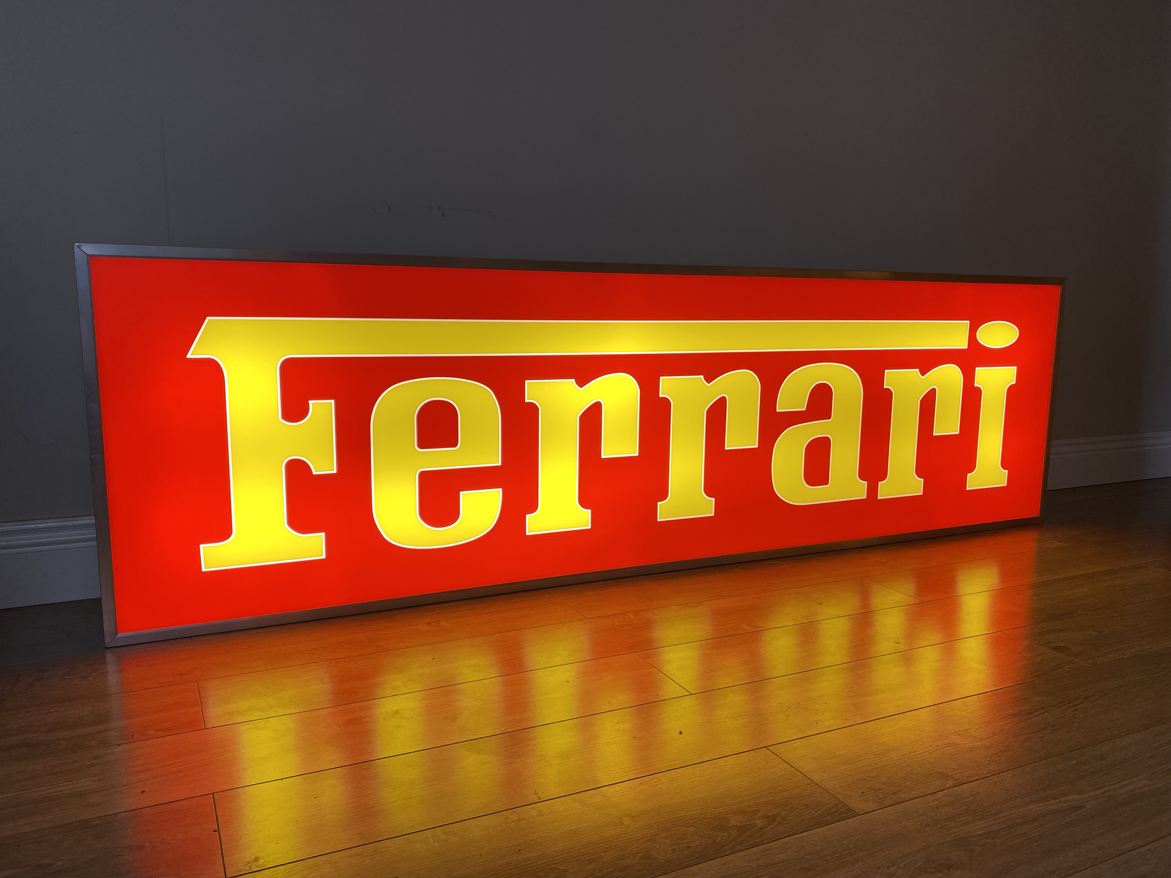 FERRARI ILLUMINATED SIGN for sale by auction in West Midlands, United ...