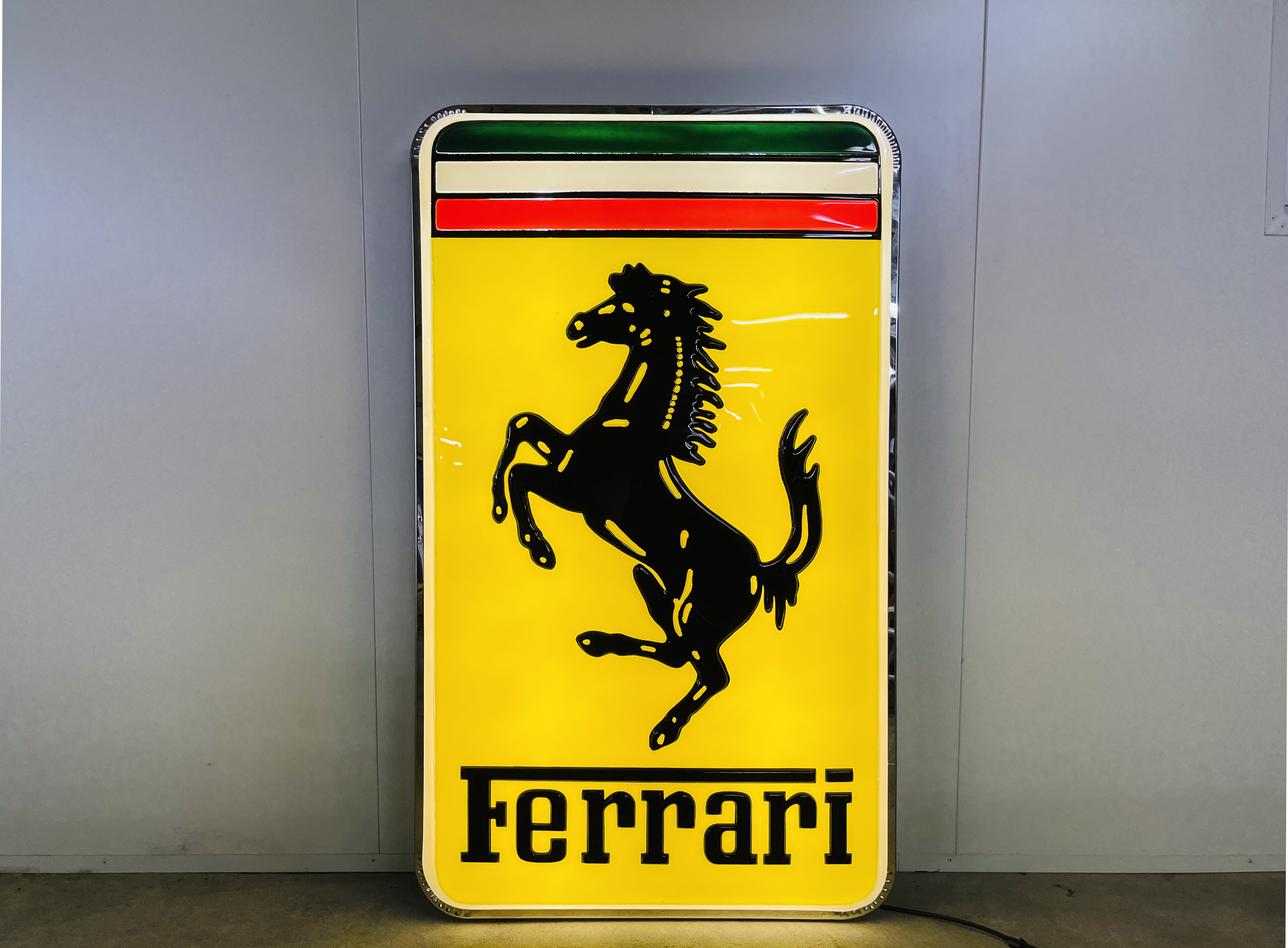 FERRARI ILLUMINATED SIGN for sale by auction in Ravenna, Italy