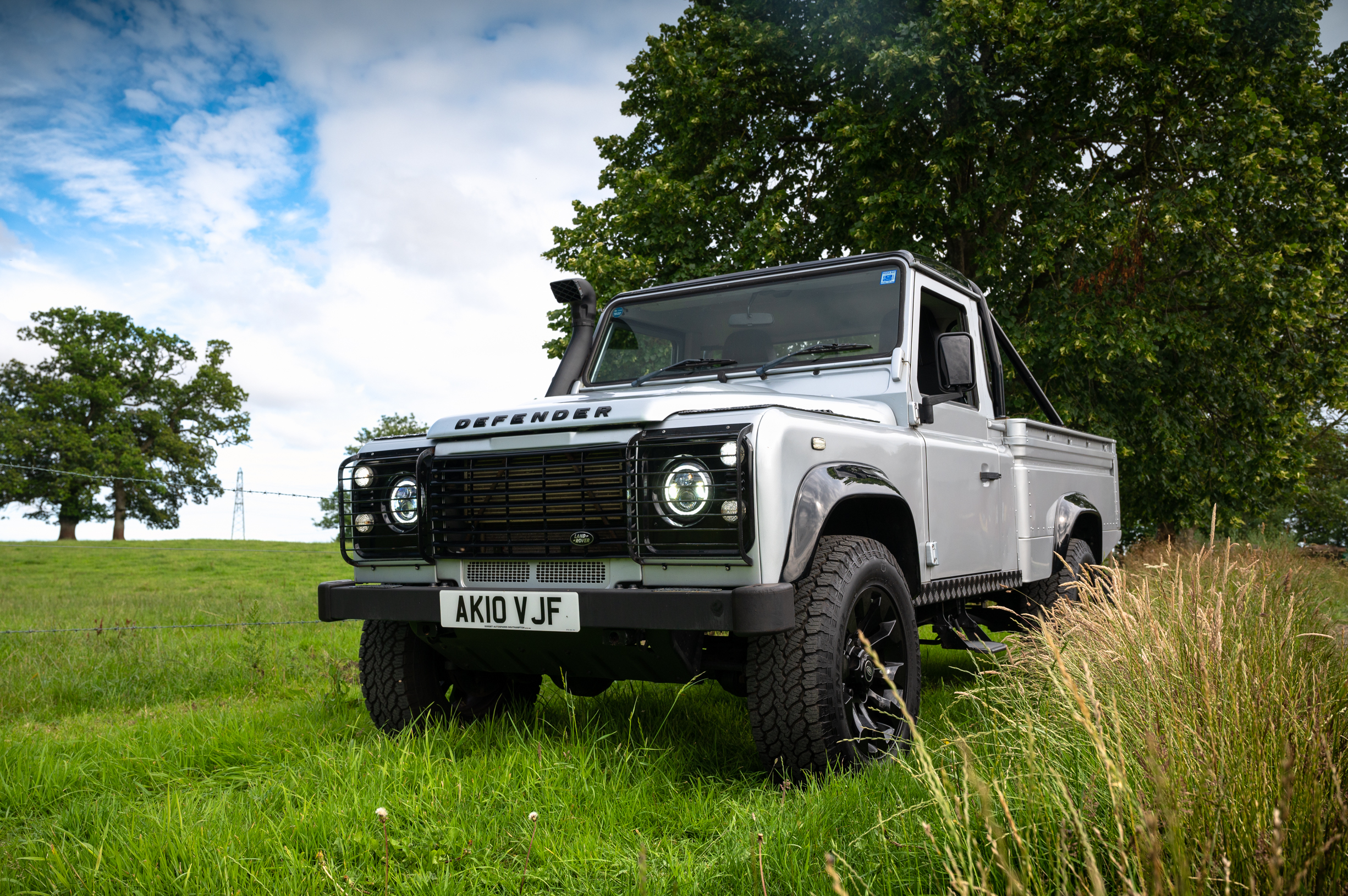 2010 LAND ROVER DEFENDER 110 SINGLE CAB PICK UP for sale by auction in ...