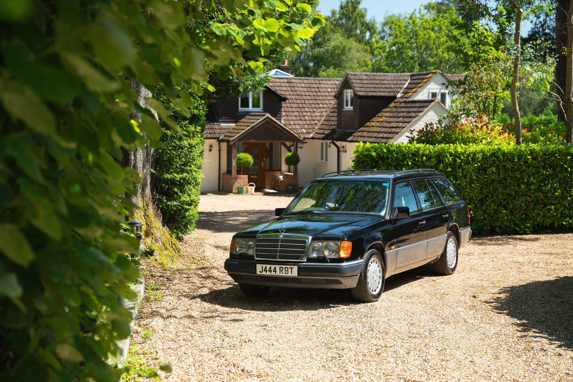 1991 MERCEDES-BENZ (W124) 300TE - 4MATIC for sale by auction in Horsham ...