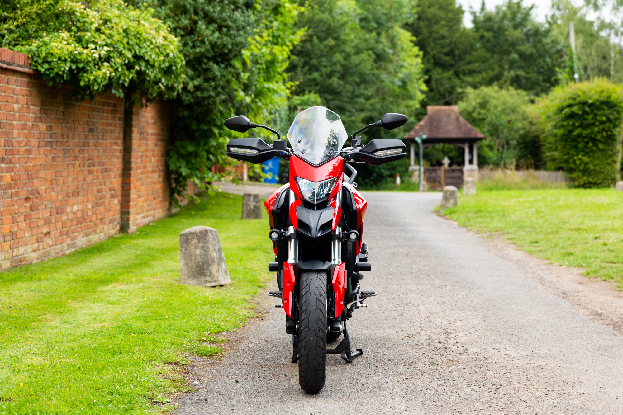2016 DUCATI HYPERSTRADA 939 for sale by auction in Henley-on-Thames ...