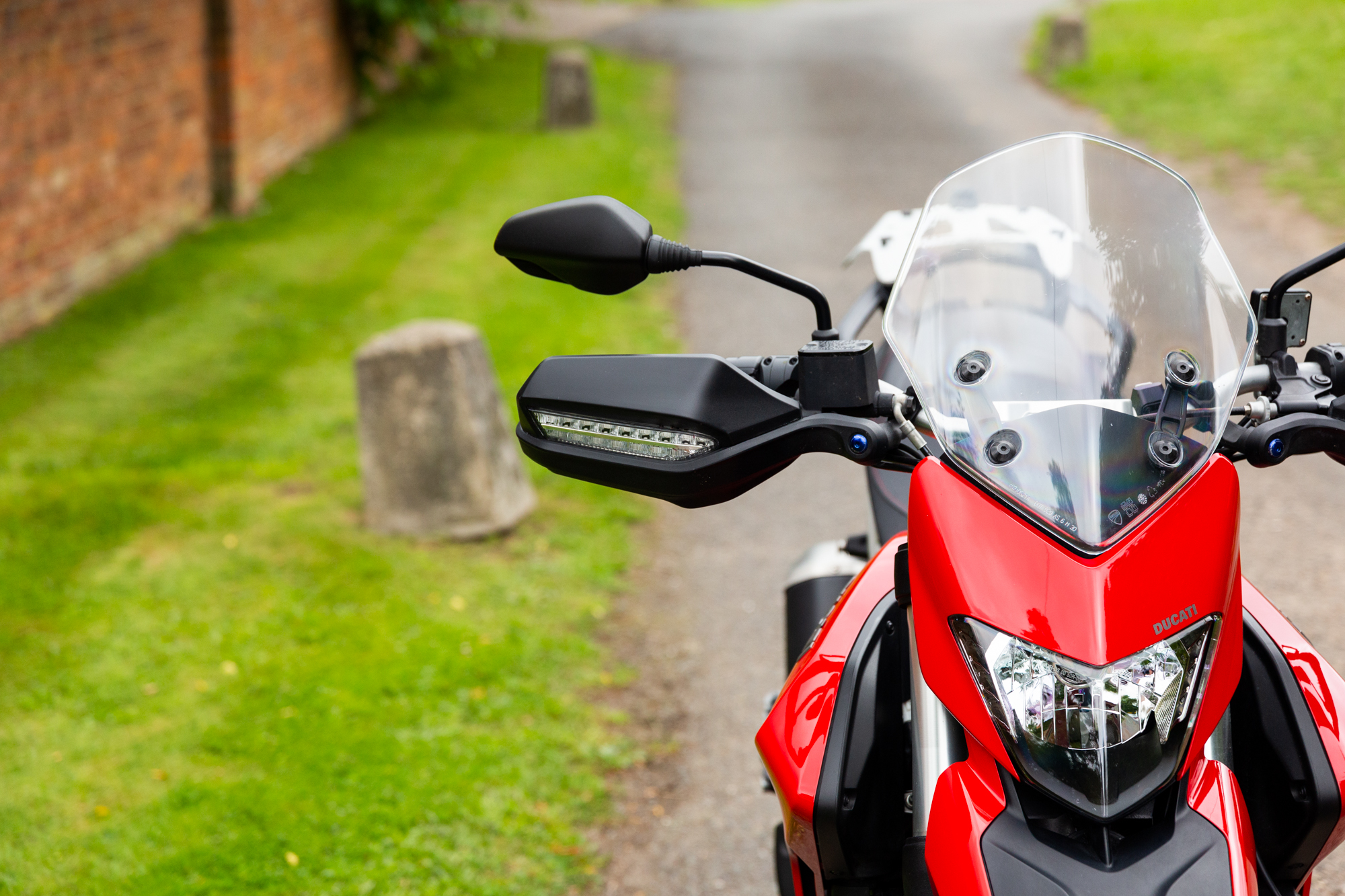 2016 DUCATI HYPERSTRADA 939 for sale by auction in Henley-on-Thames ...