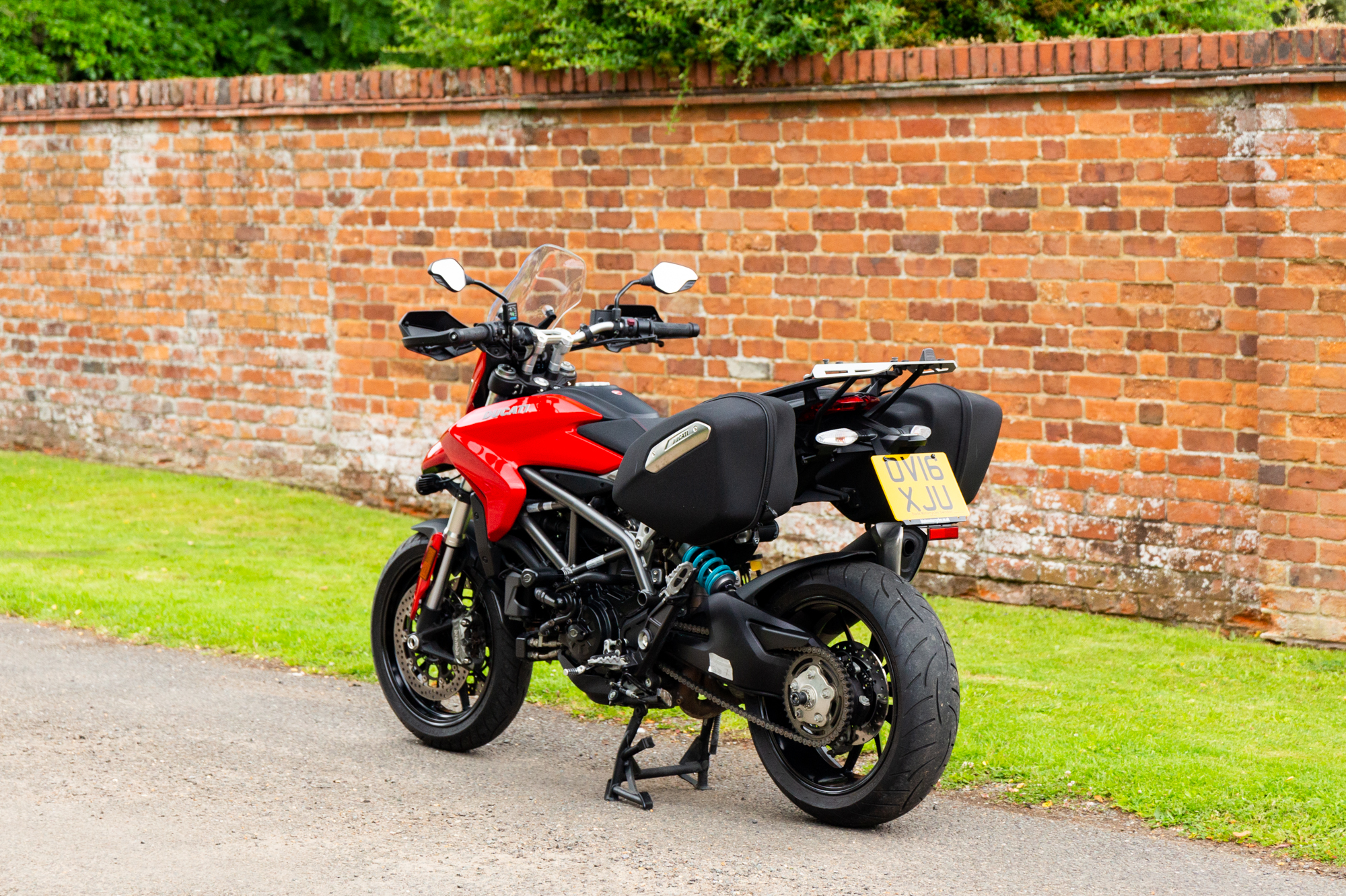 2016 DUCATI HYPERSTRADA 939 for sale by auction in Henley-on-Thames ...