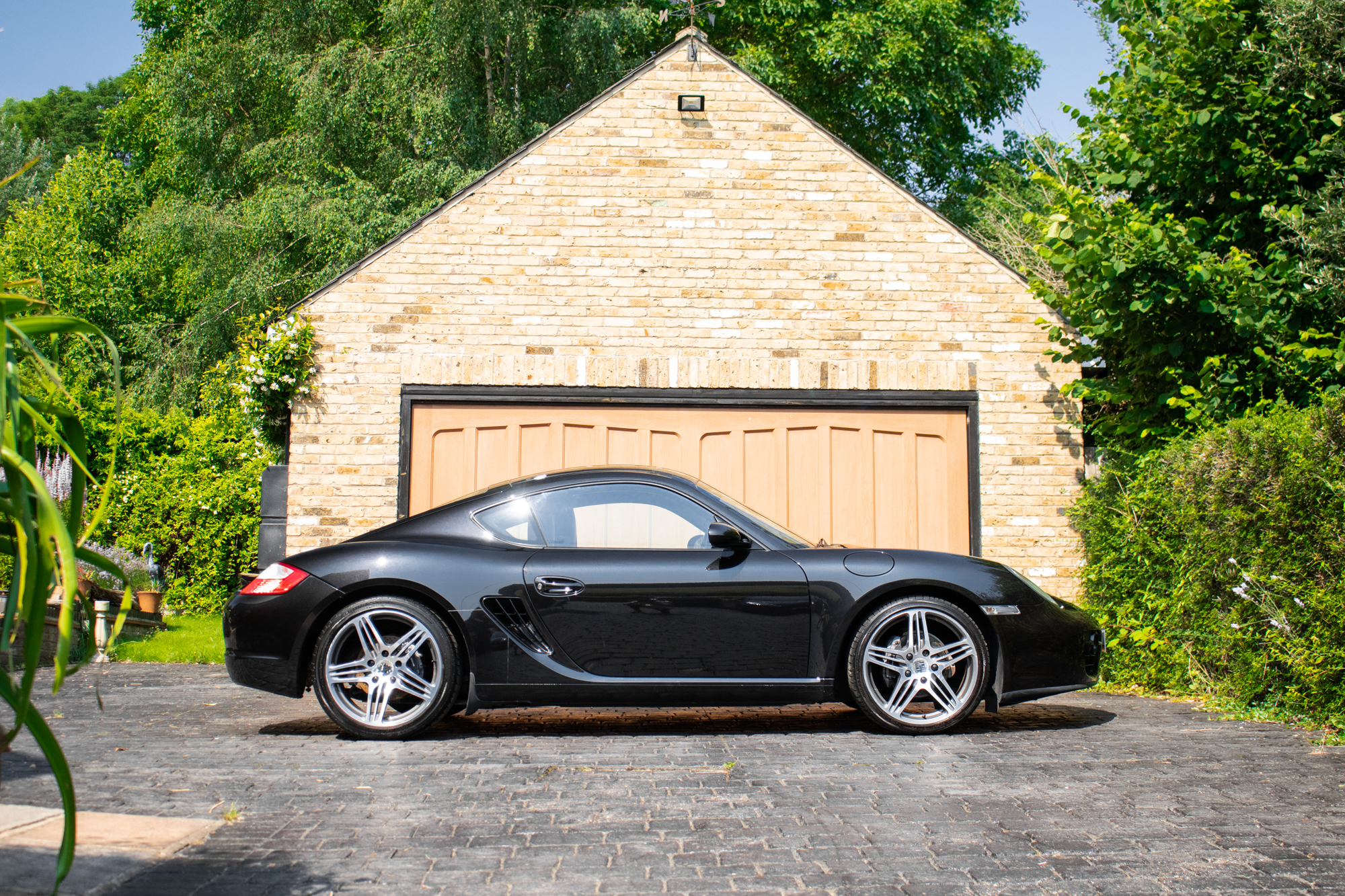 2008 PORSCHE (987) CAYMAN for sale by auction in Fawkham, Kent, United ...
