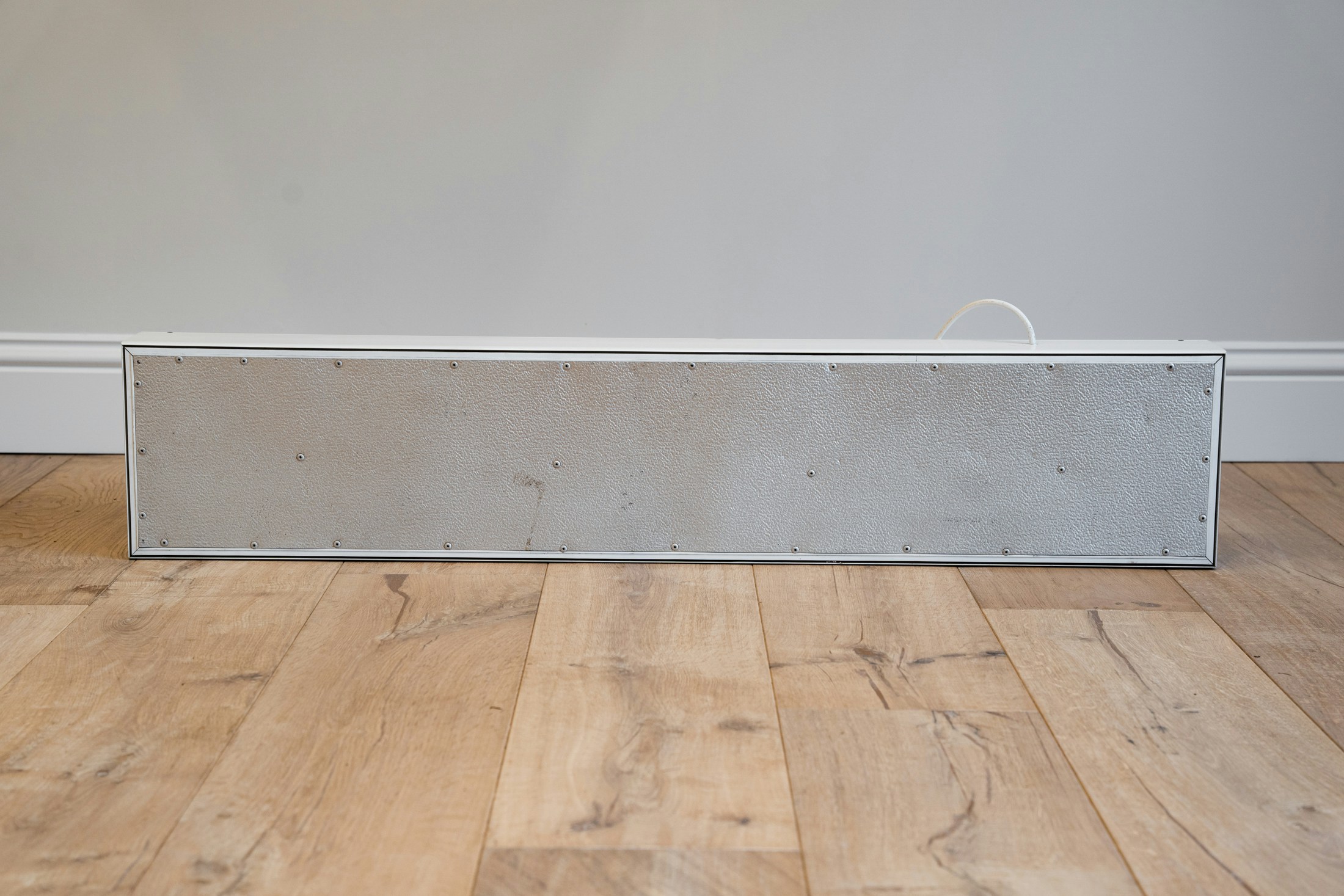 LAND ROVER ILLUMINATED DEALERSHIP SIGN for sale by auction in Hassocks ...