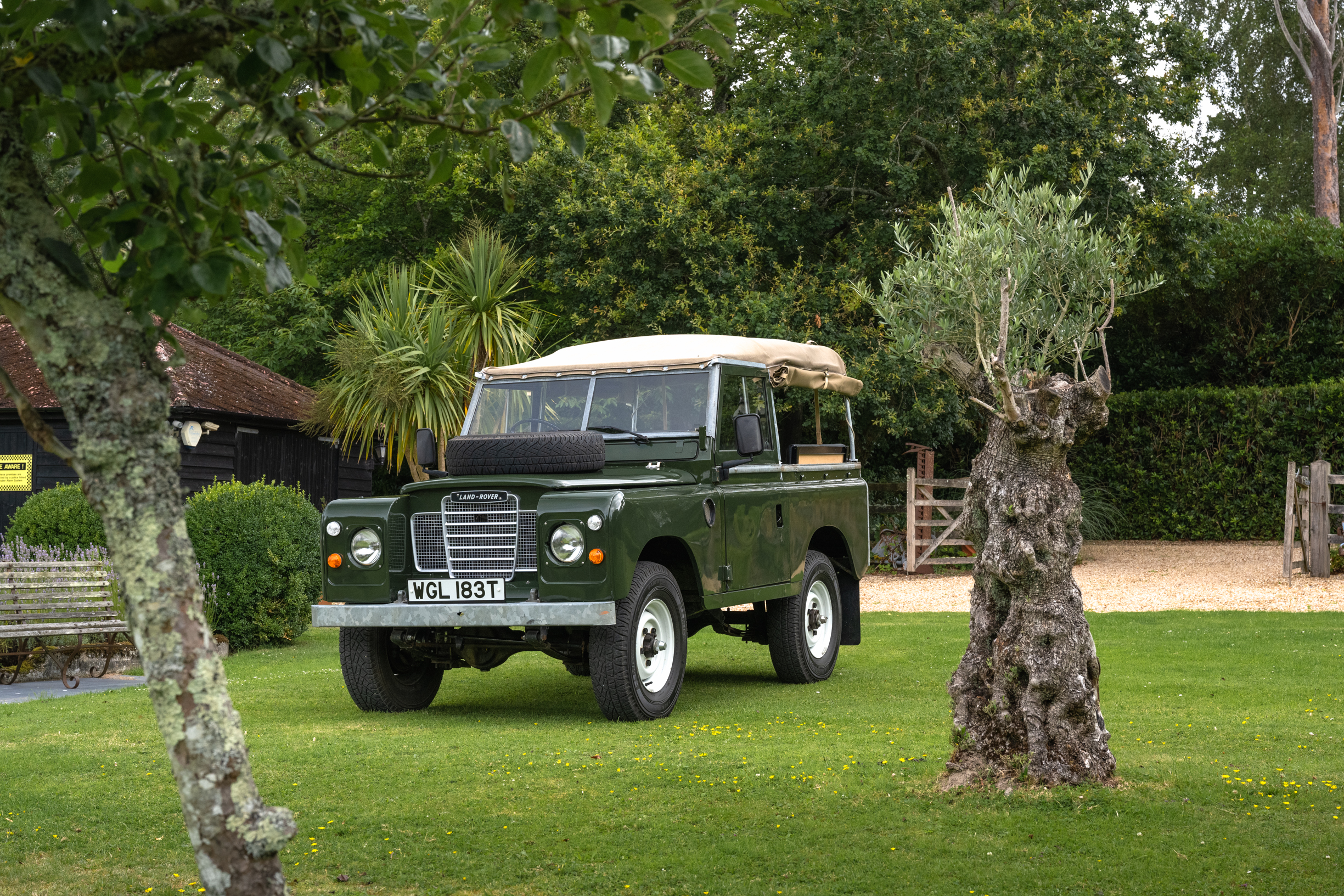 1978 LAND ROVER SERIES III 88" for sale by auction in Christchurch ...