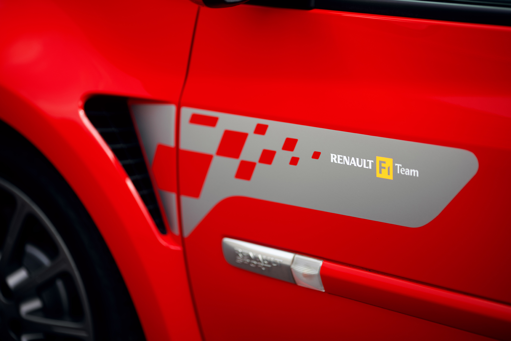 2007 RENAULTSPORT CLIO 197 F1 TEAM R27 for sale by auction in Belfast ...