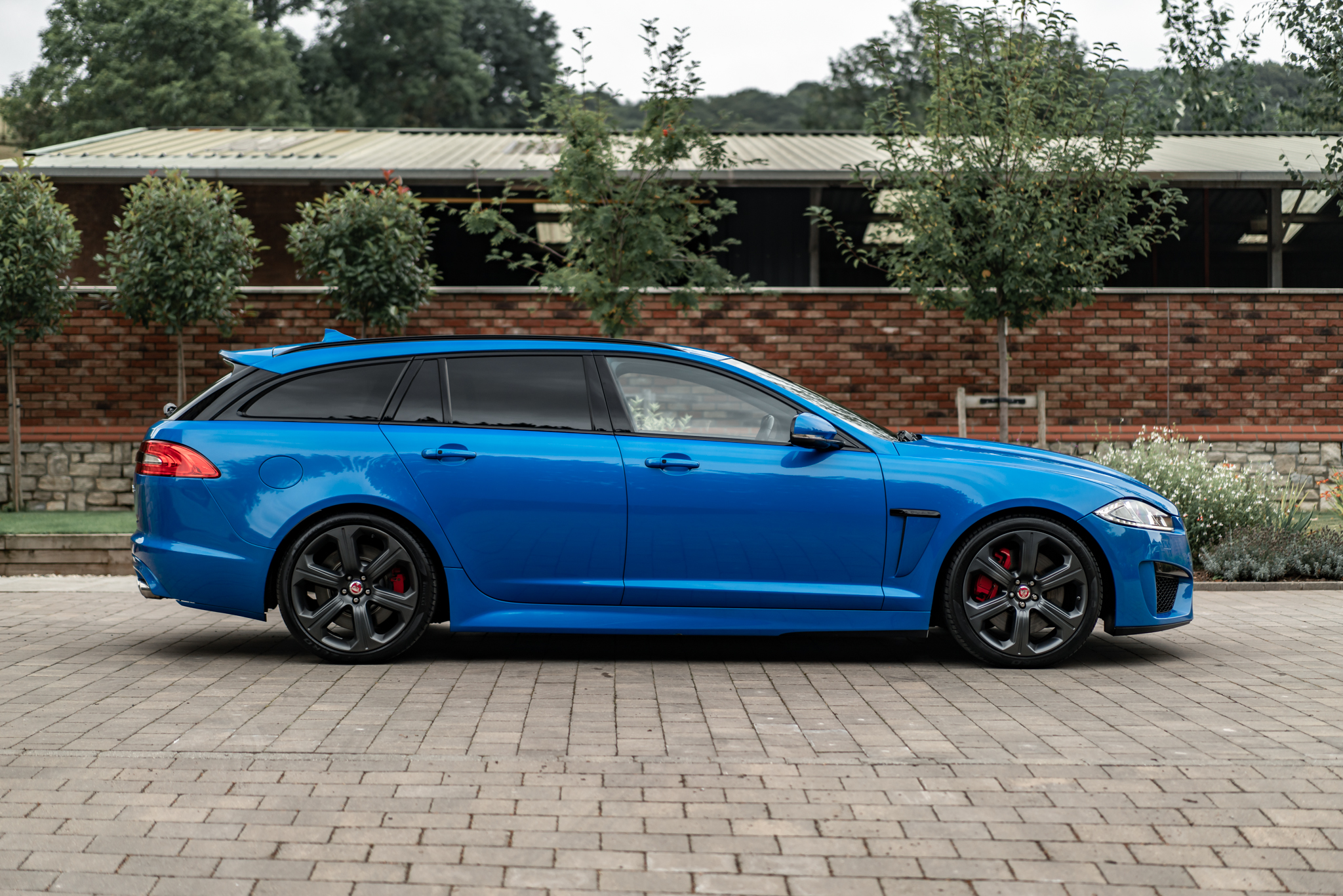 2014 JAGUAR XFR-S SPORTBRAKE for sale by auction in Gloucestershire ...