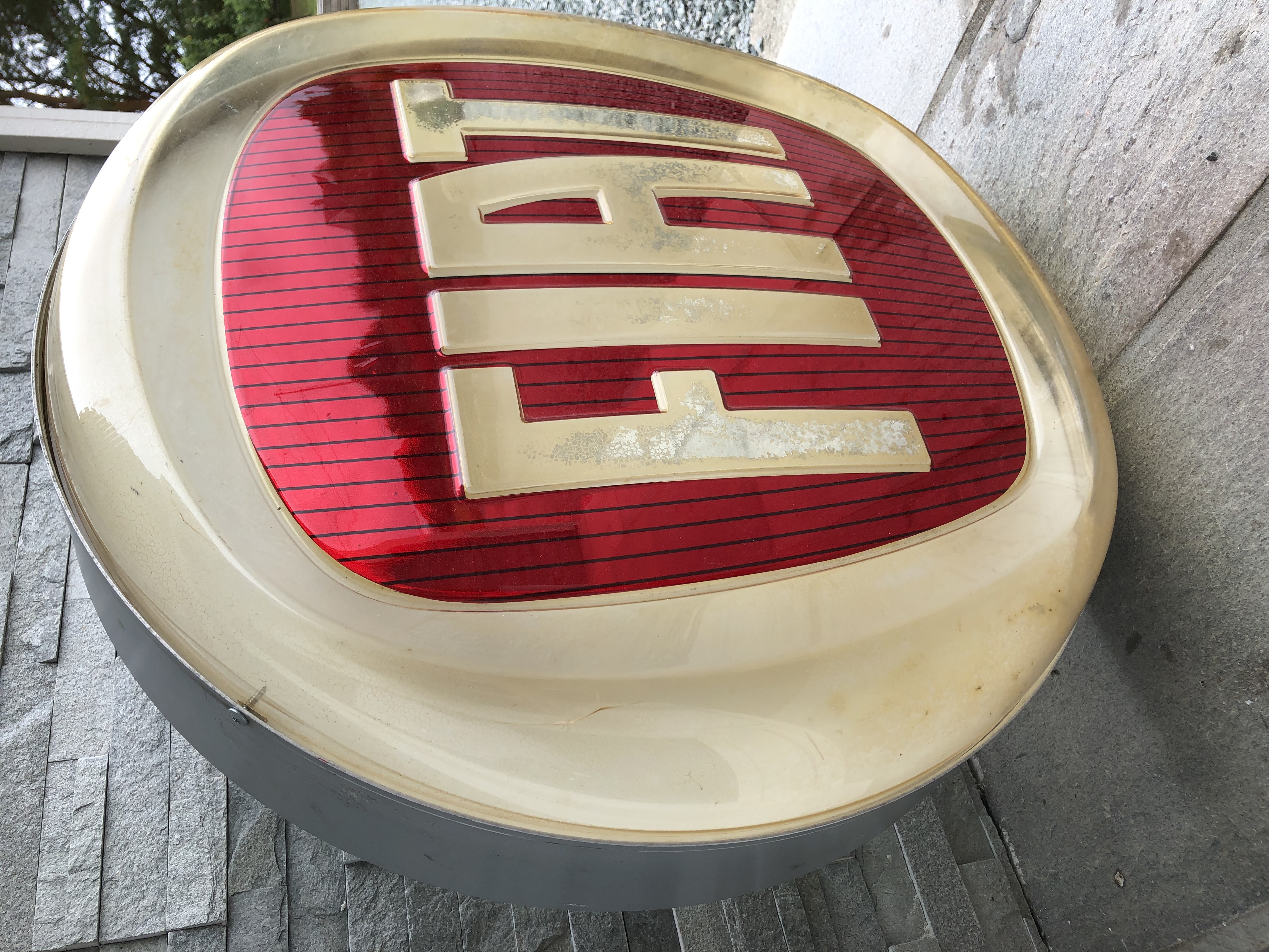 FIAT ILLUMINATED SIGN for sale by auction in Stavanger, Norway