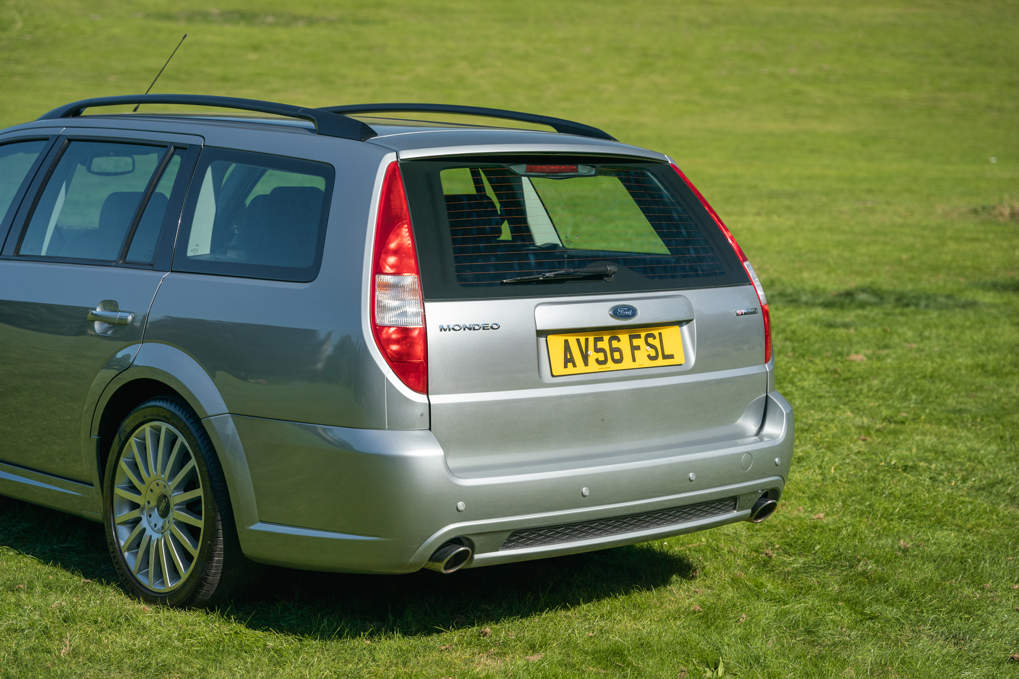 2006 FORD MONDEO ST220 ESTATE for sale by auction in Brighton, East ...