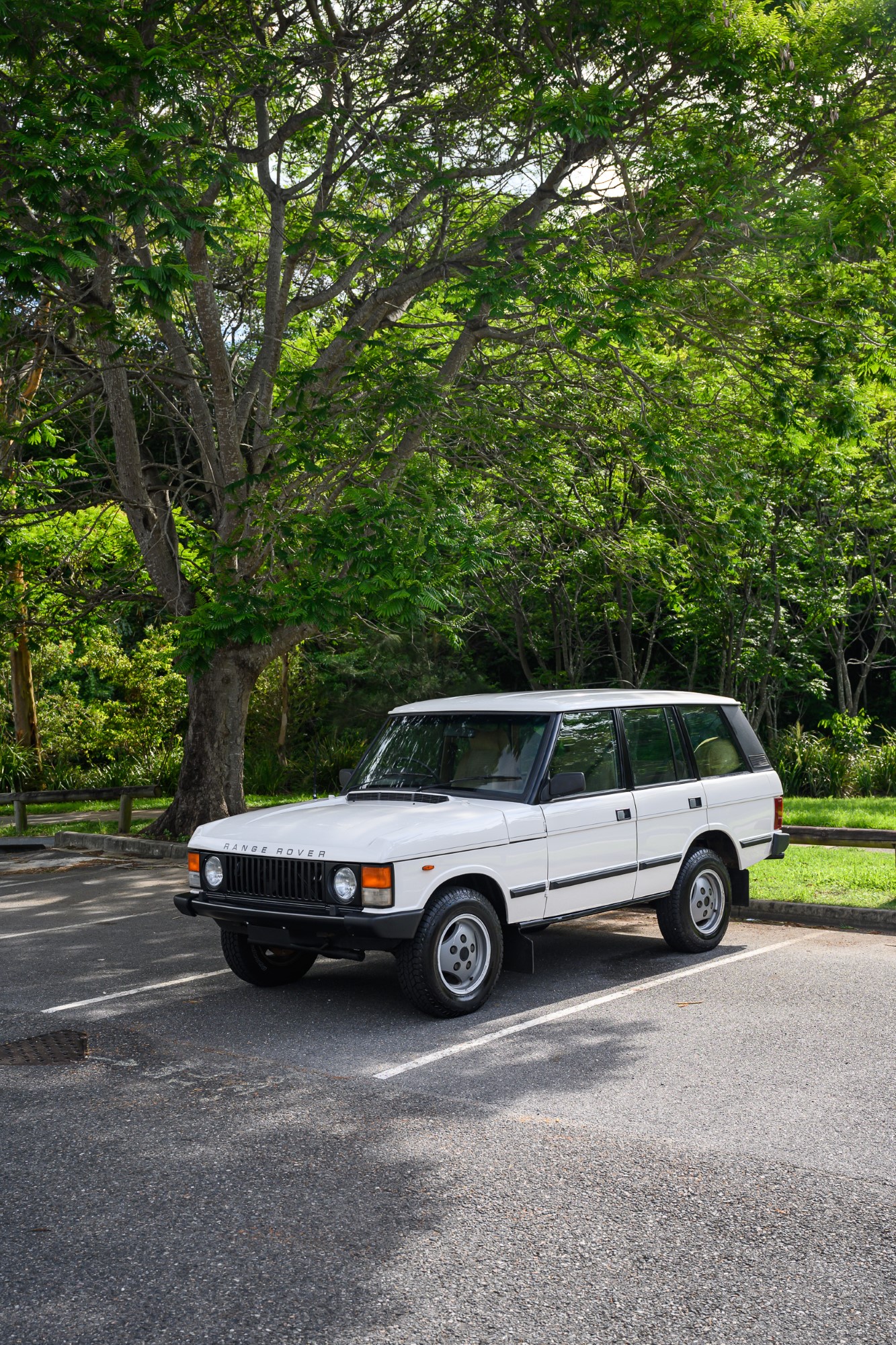 1986 RANGE ROVER CLASSIC 3.5 V8 for sale by auction in Brisbane ...