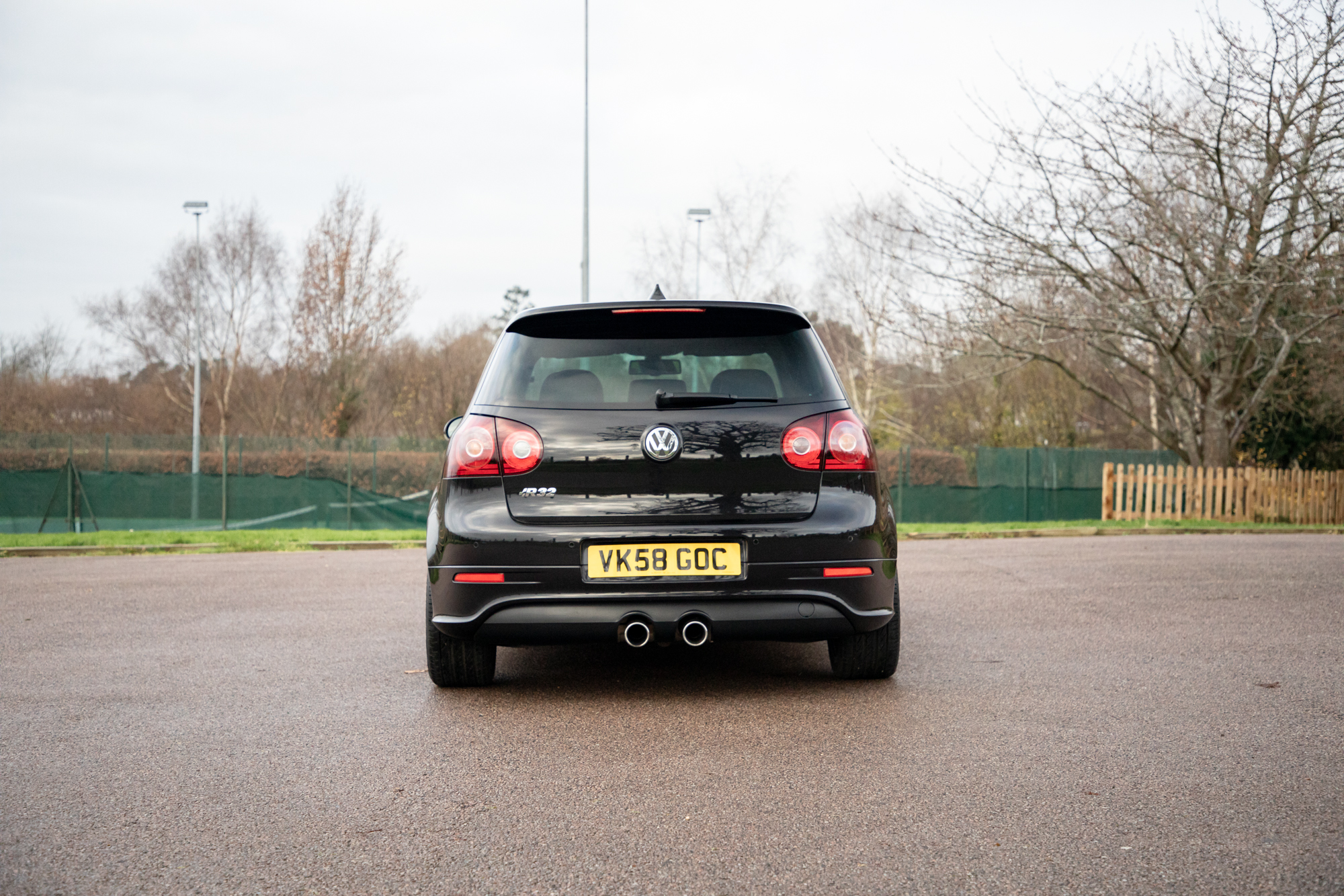 Golfe R32 Mk6 Triple R Composites Volkswagen Golf MK5 R32 Front