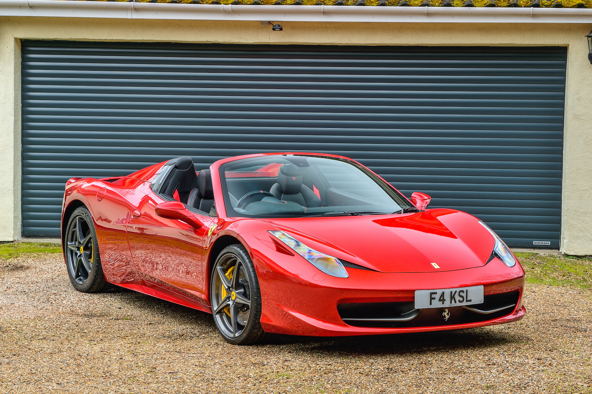 Ferrari 458 Italia Matte Red Ferrari 458 Italia/Spider Rear Diffuser