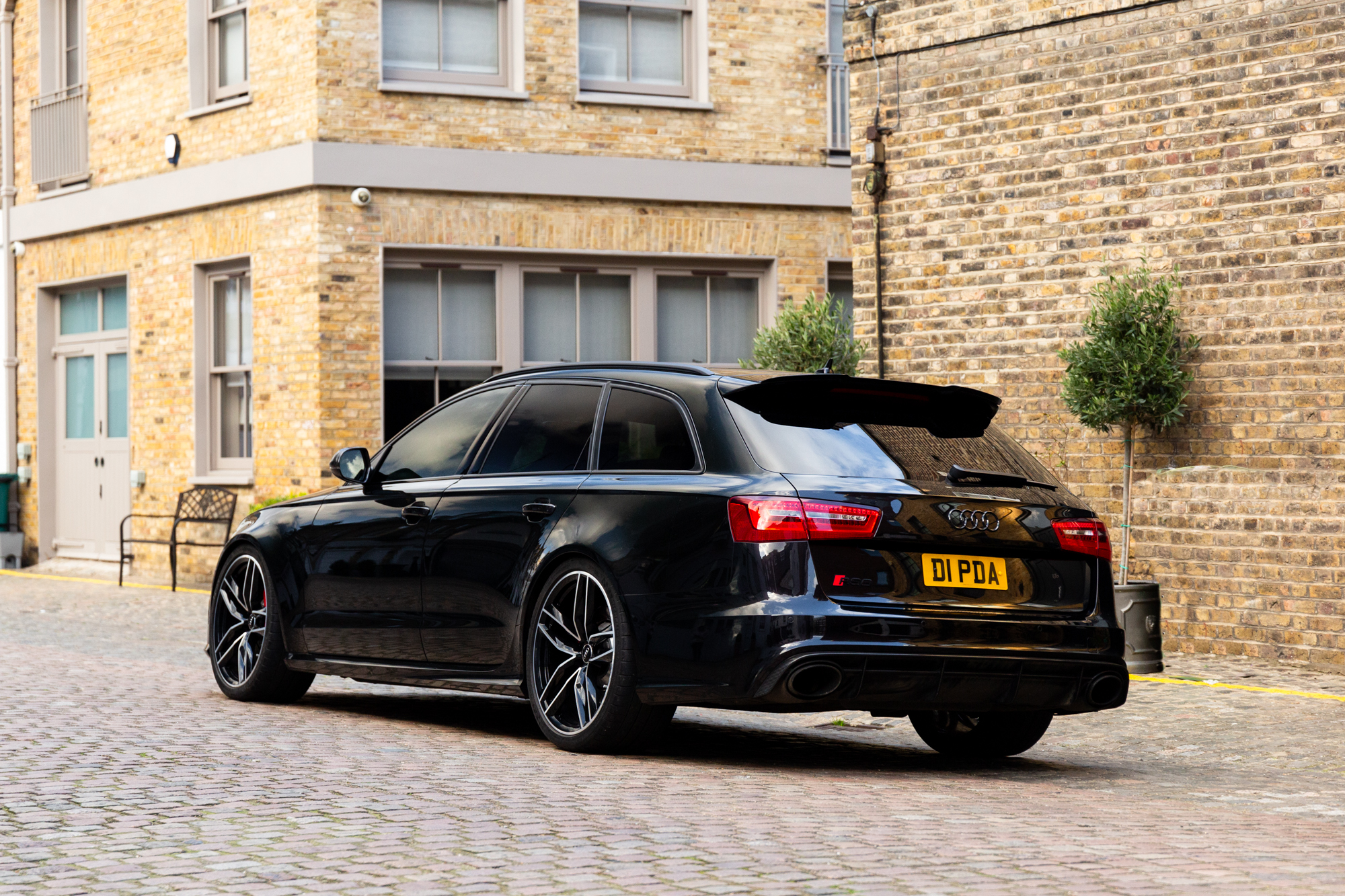 2014 AUDI RS6 AVANT for sale by auction in London, United Kingdom