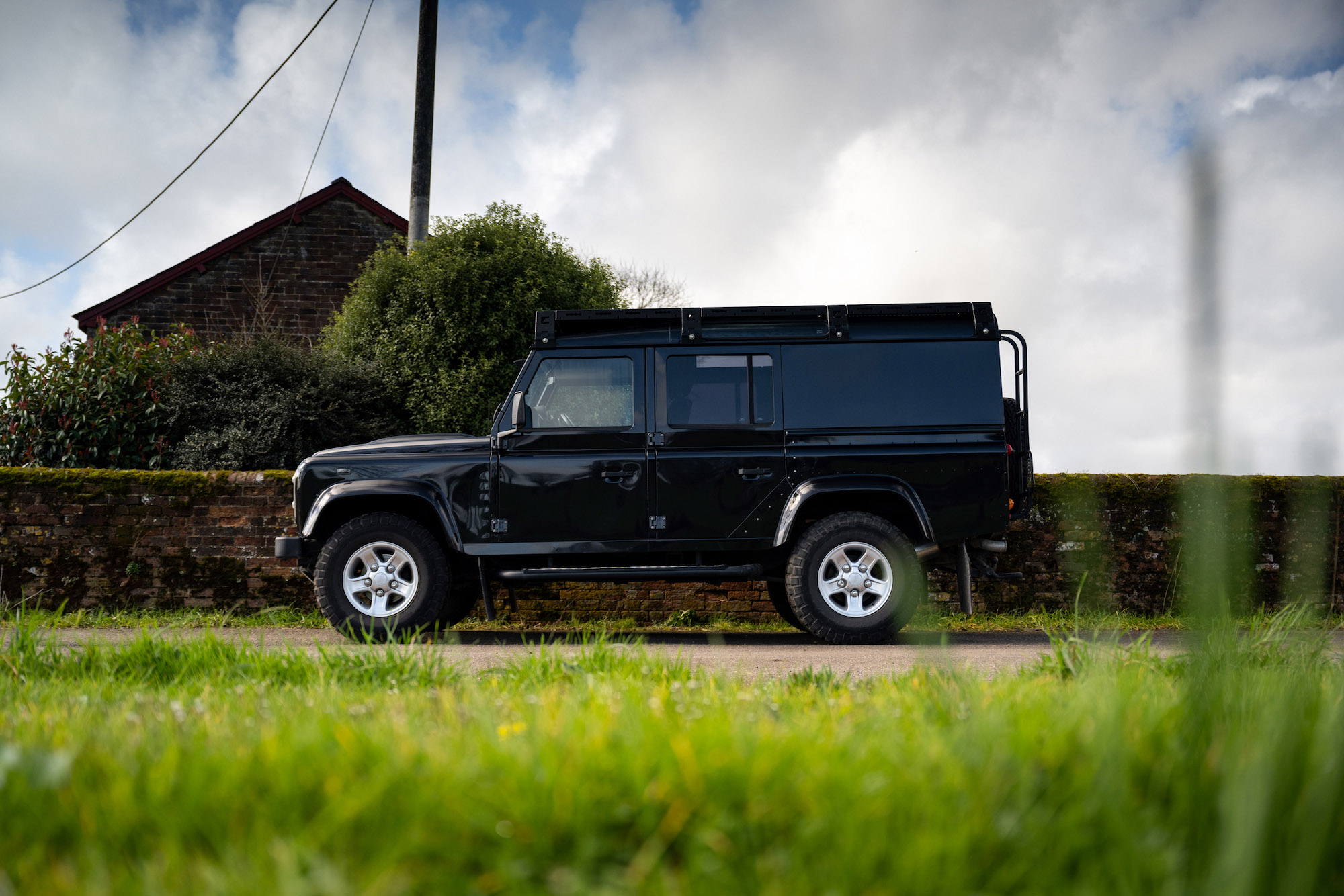 2011 LAND ROVER DEFENDER 110 XS UTILITY for sale by auction in Corfe ...