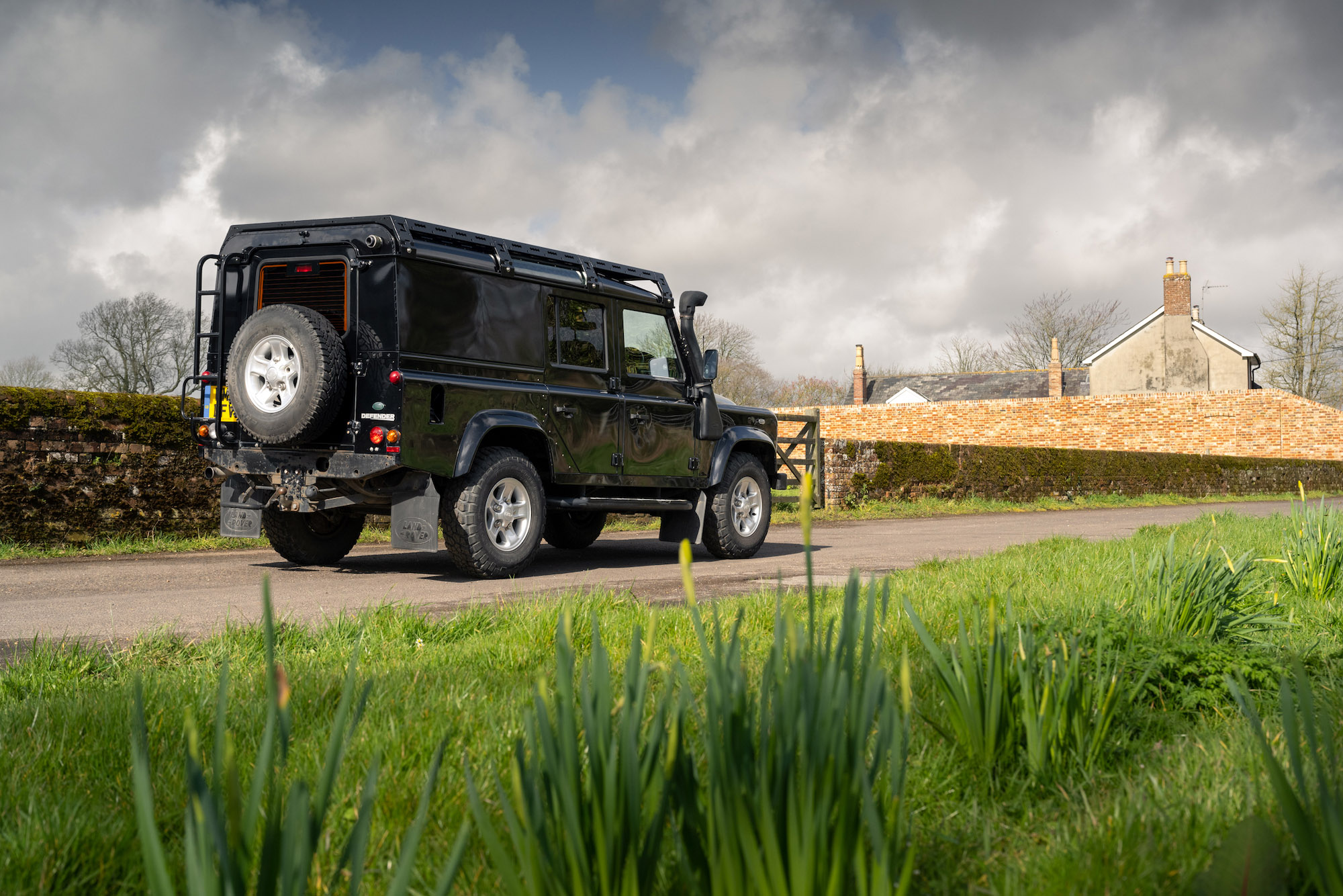 2011 LAND ROVER DEFENDER 110 XS UTILITY for sale by auction in Corfe ...