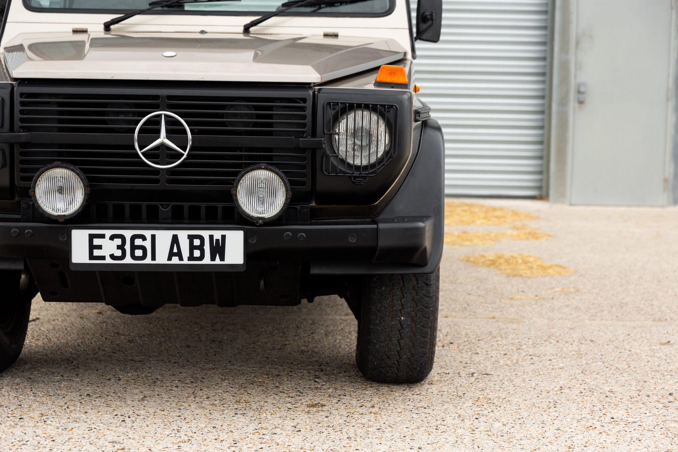 1988 MERCEDES-BENZ (W460) 280GE LWB for sale by auction in Newbury ...