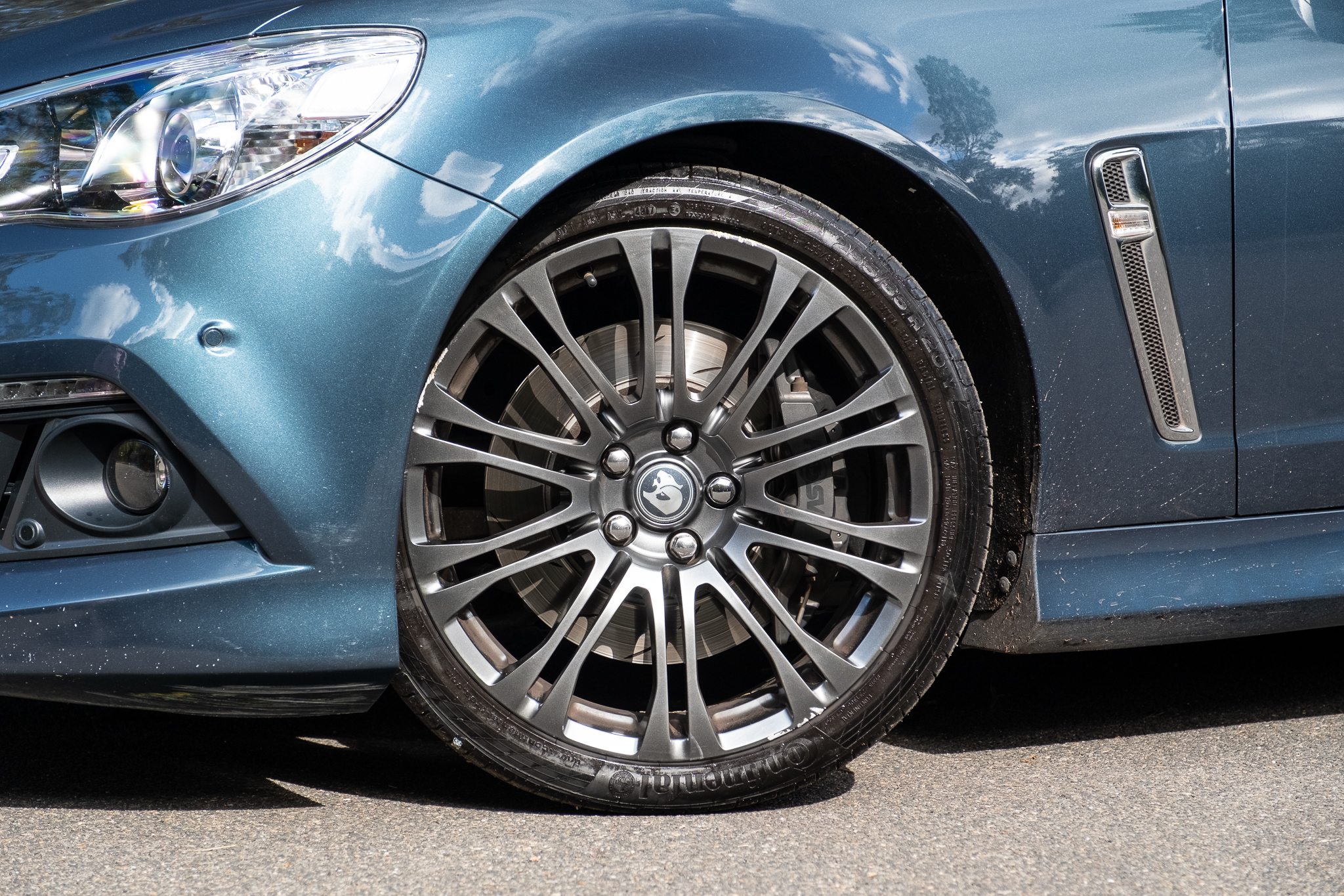 2014 Holden Hsv Senator Signature for sale by auction in Lindfield, NSW ...