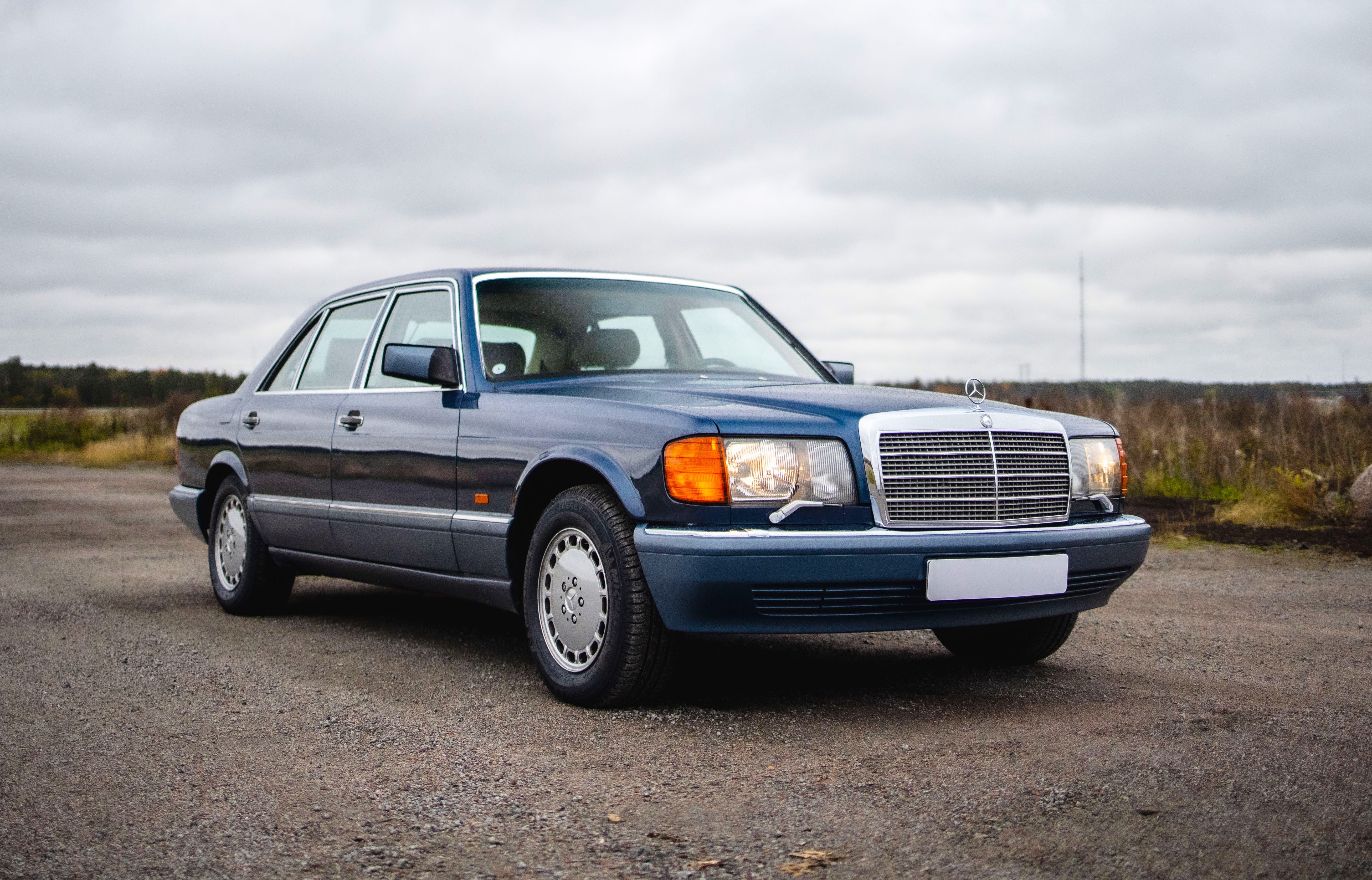 1990 MERCEDES-BENZ (W126) 560 SEL for sale in Uppsala, Sweden