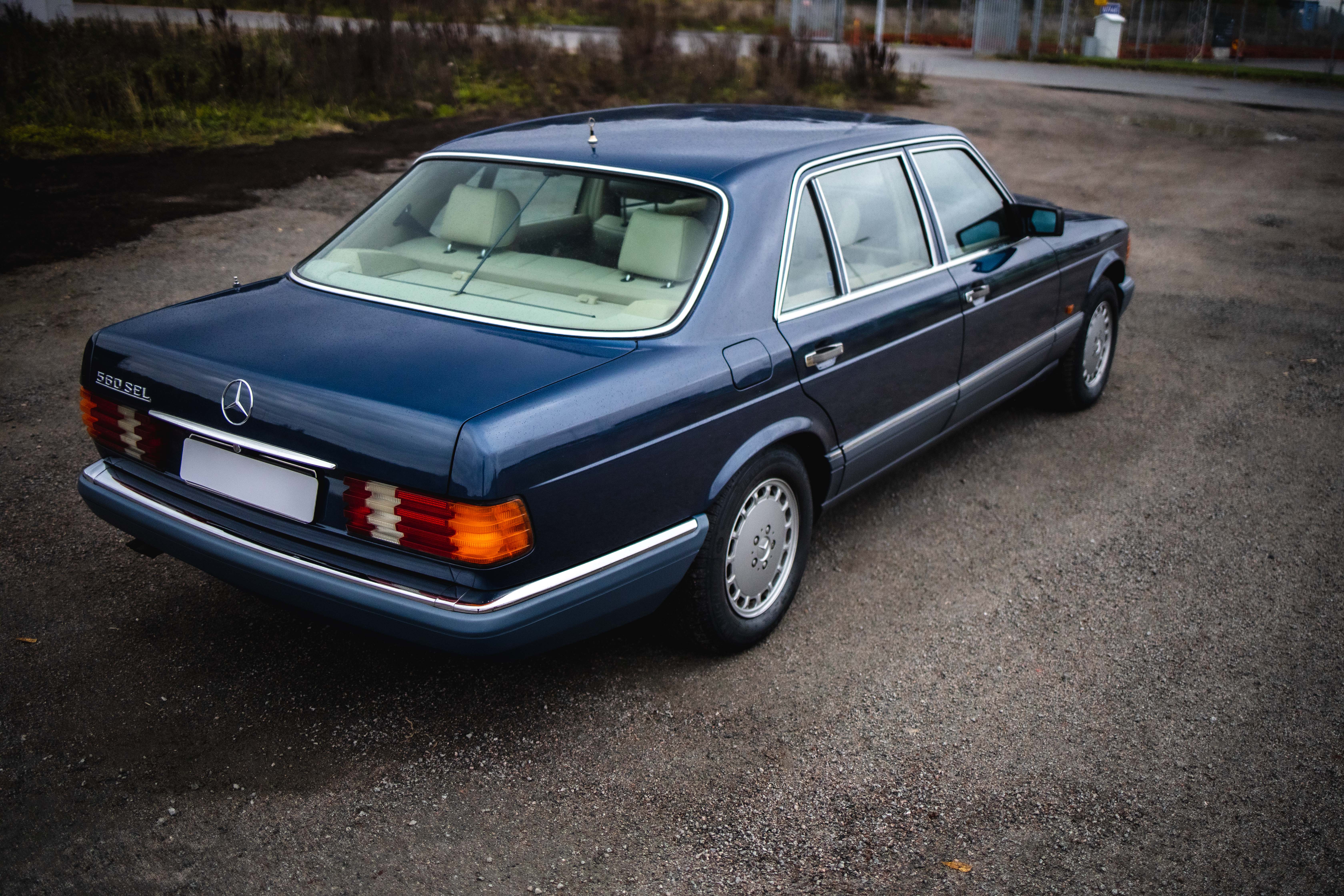 1990 MERCEDES-BENZ (W126) 560 SEL for sale in Uppsala, Sweden